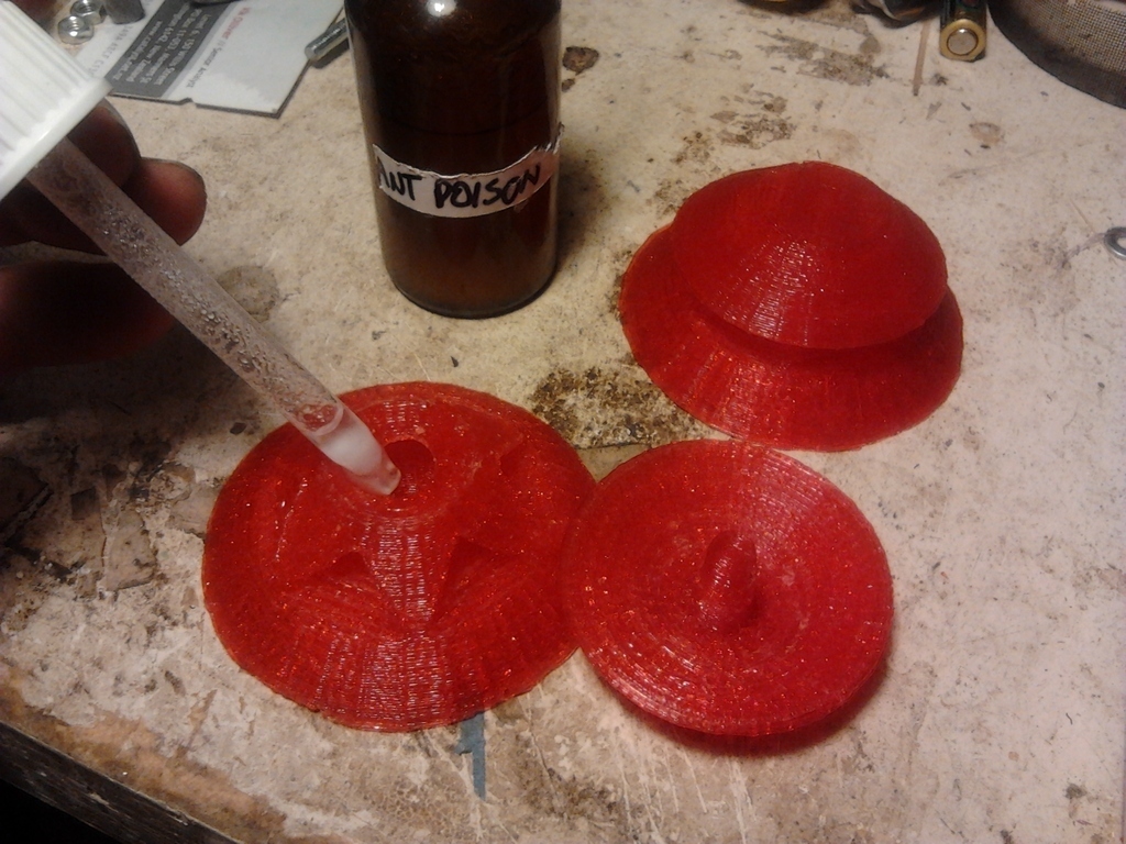 Ant Poison Well With Lid by Vik | Download free STL model | Printables.com