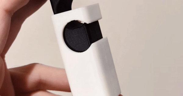 Spring loaded bag clip with fully printed mechanism (the spring too ...