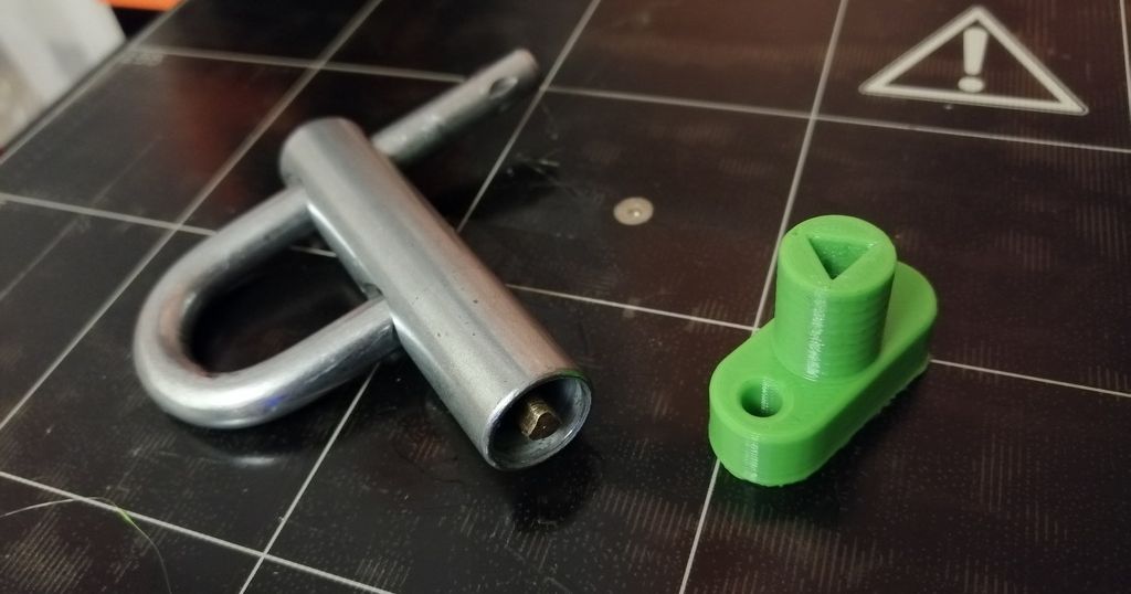 Key for triangle-locked padlock by Zepco | Download free STL model ...