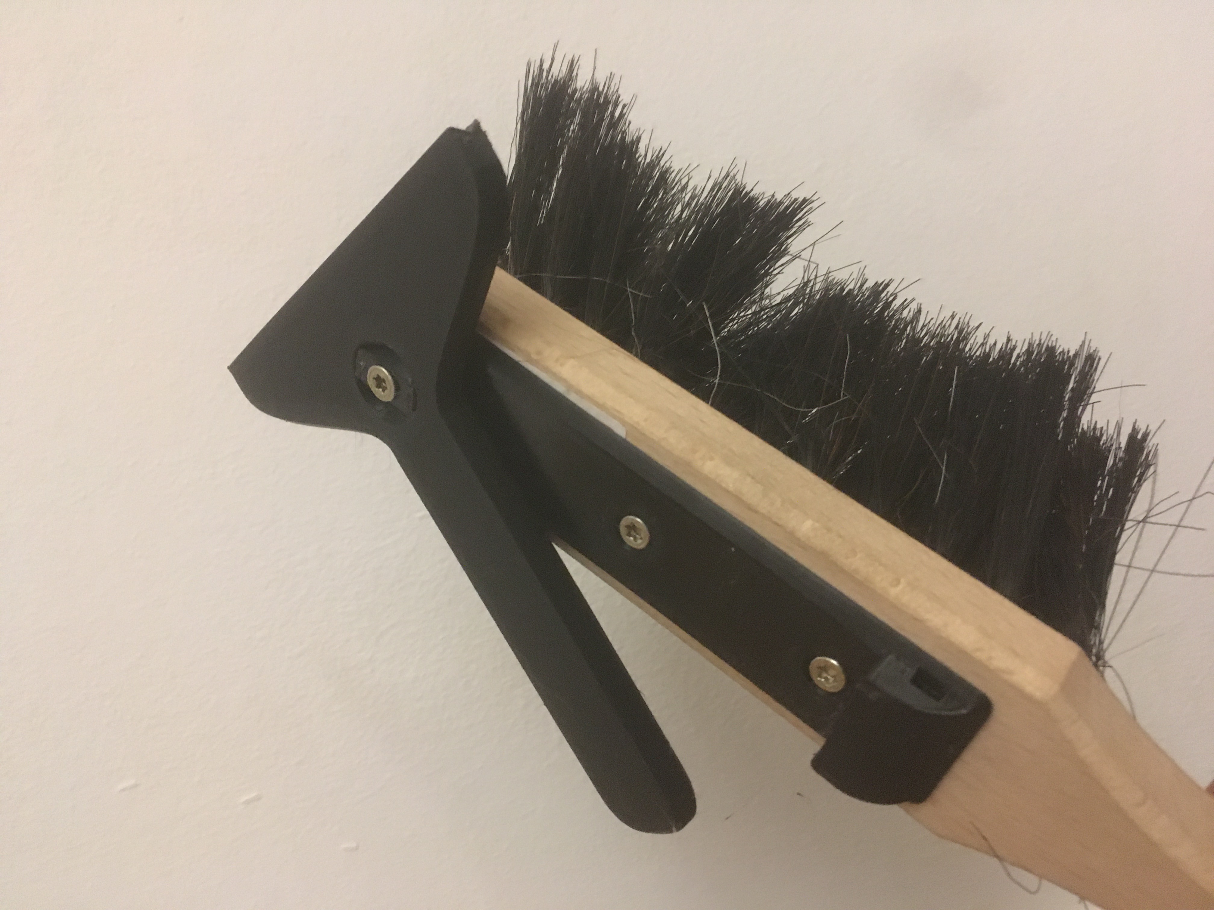 Two sided ice scraper for broom by Themannest | Download free STL model ...
