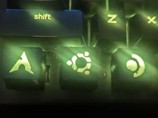 Keycap Linux Distro Logos - Arch, Ubuntu, Manjaro, Mint, SteamDeck by ...