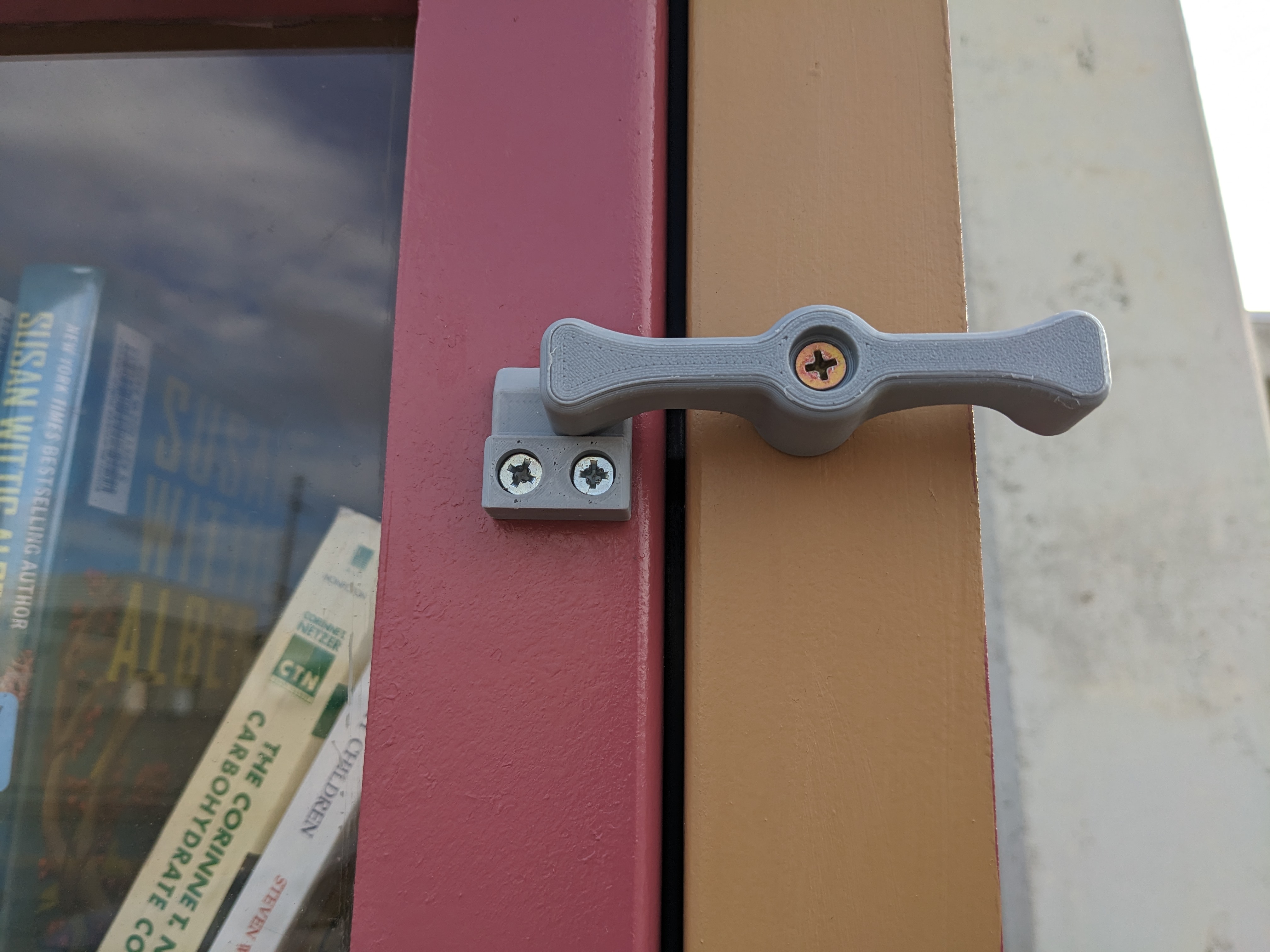 Latch for Sharing Library or Cabinet by Slotracer | Download free STL ...