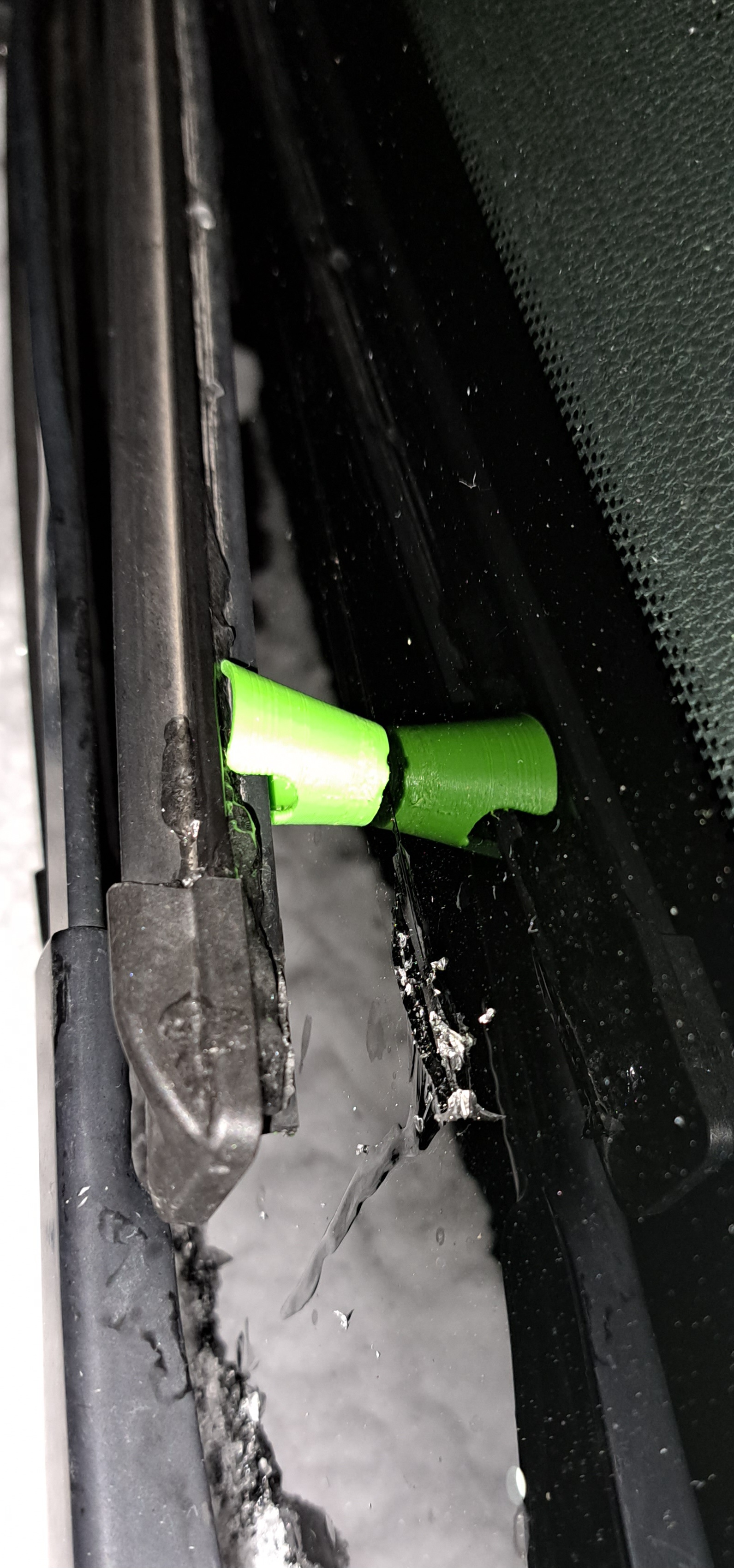 Winter stackable wiper stands -prevent freezing to a windshield ...