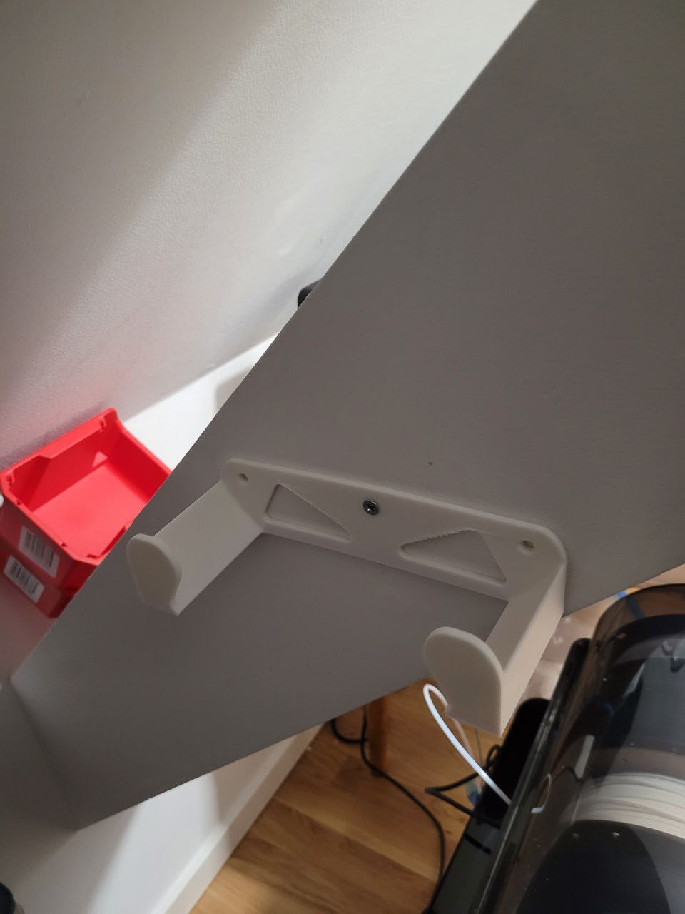 Filament Holder Wall Mount by Finn | Download free STL model ...