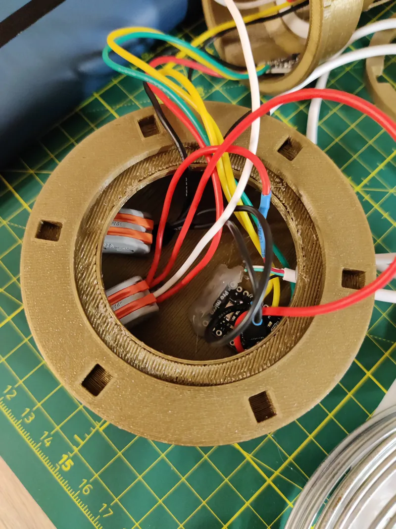 Monster Hunter World Scoutflies Lantern with Arduino by Pdor_Projects ...