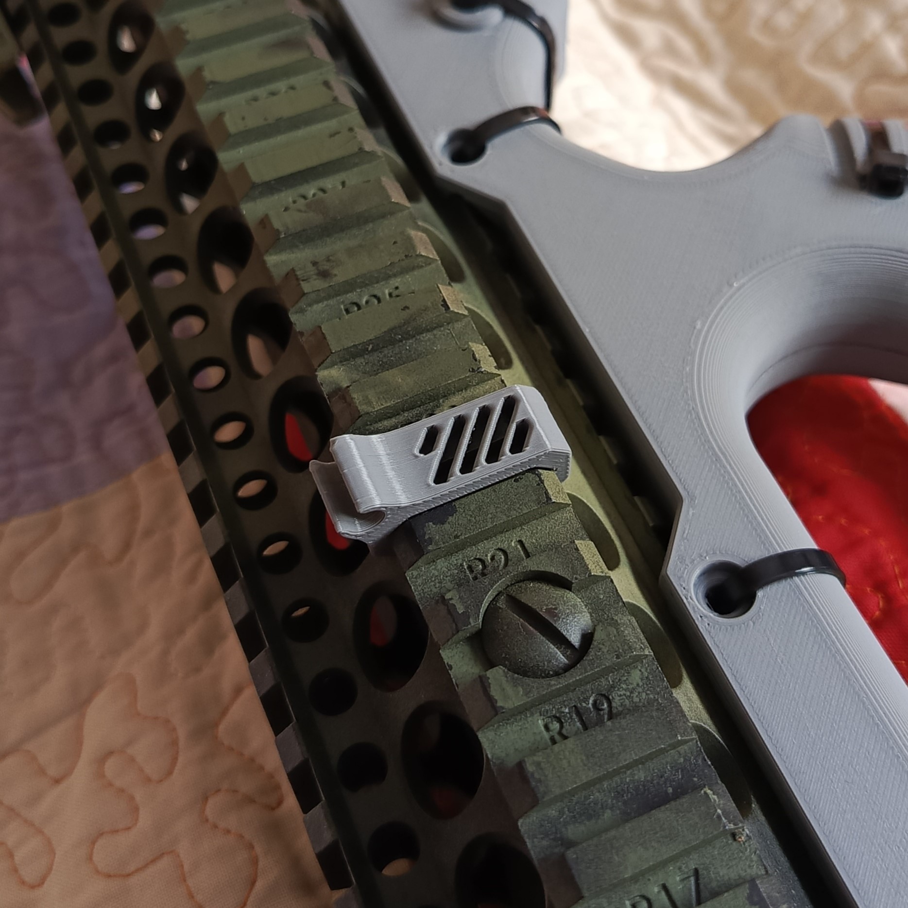 Picattinny Tactical Cable Clamp by MUTZ | Download free STL model ...