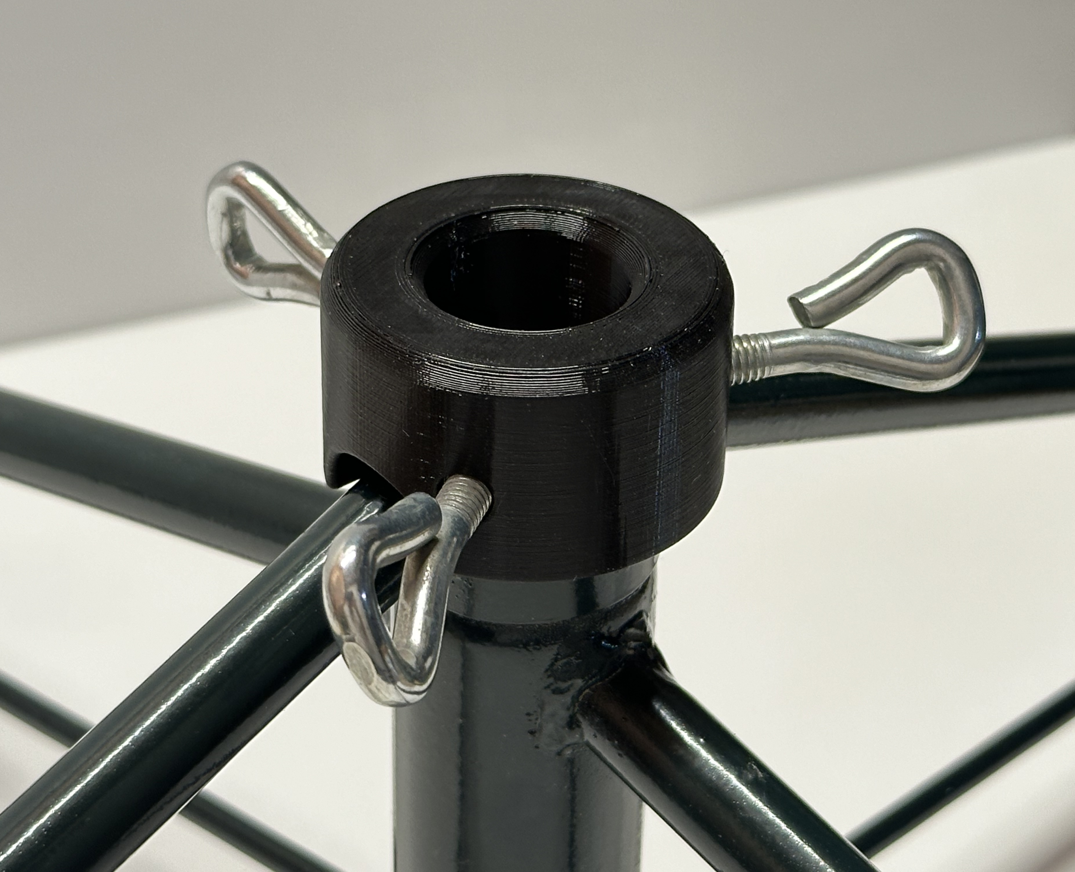Christmas Tree Stand Bushing by Siff3D | Download free STL model ...