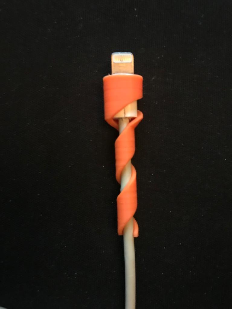 Iphone Charge Cable Protect by Skuti | Download free STL model ...