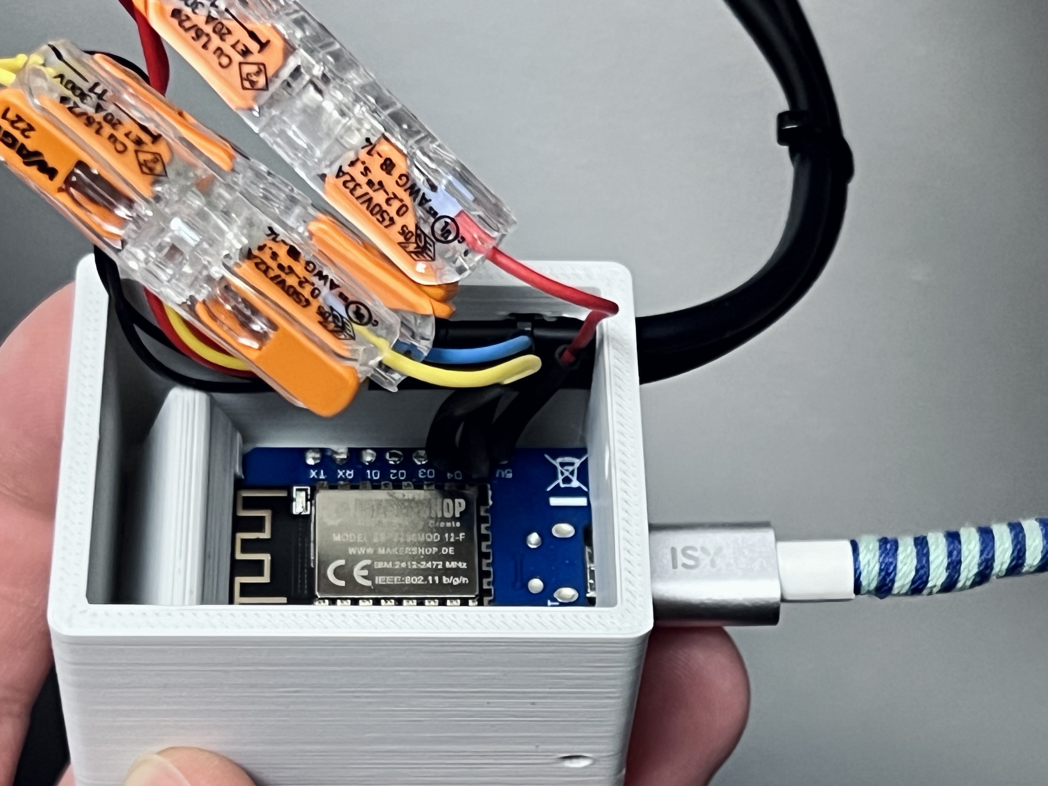 ESP case / Gehäuse ESP8266 Gehäuse by logi788 | Download free STL model ...