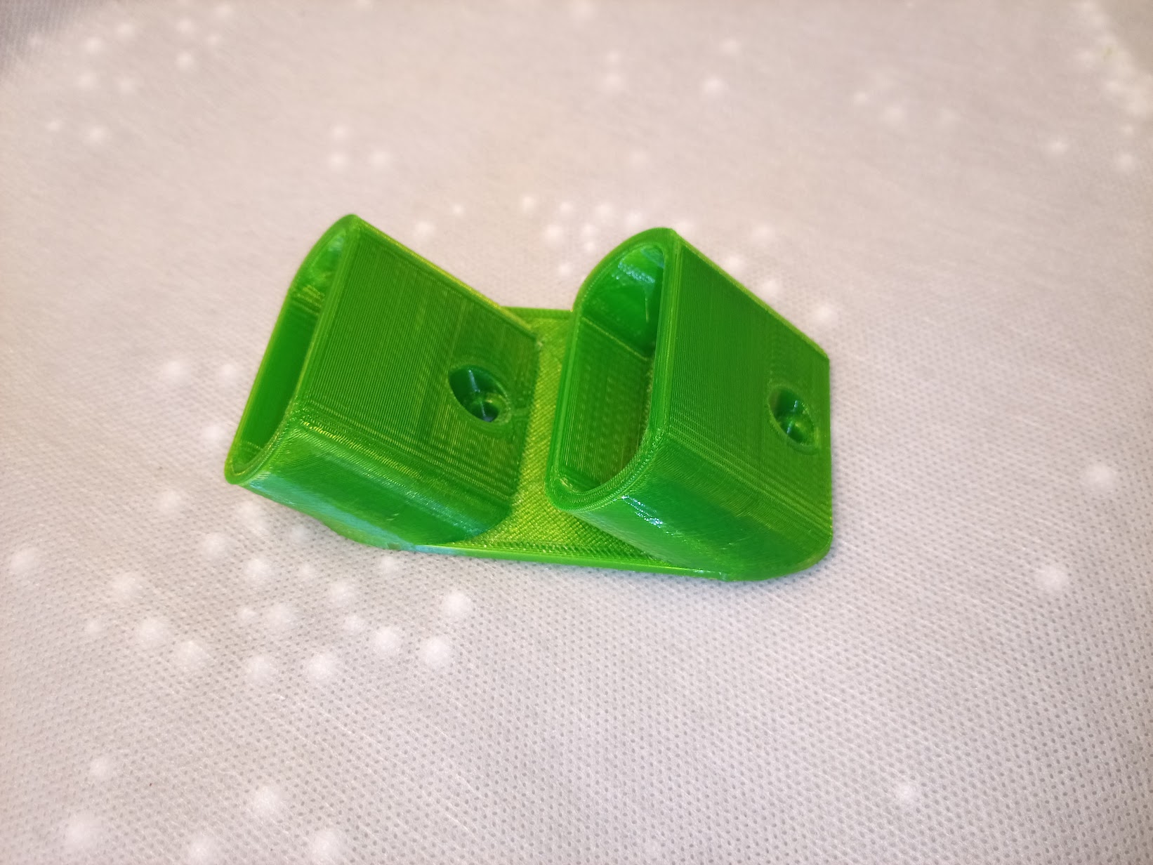 Kärcher WV2 wiper blade wall mount by Hzon 3D | Download free STL model ...