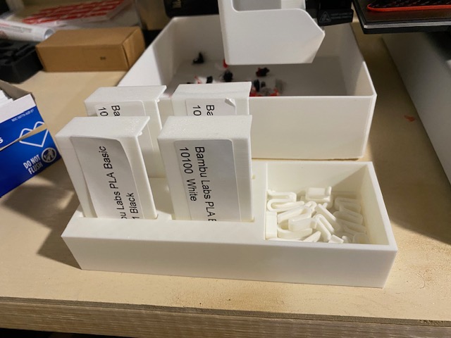 Bambu Labs Filament Roll ID tags Holder by RL4Trains | Download free ...