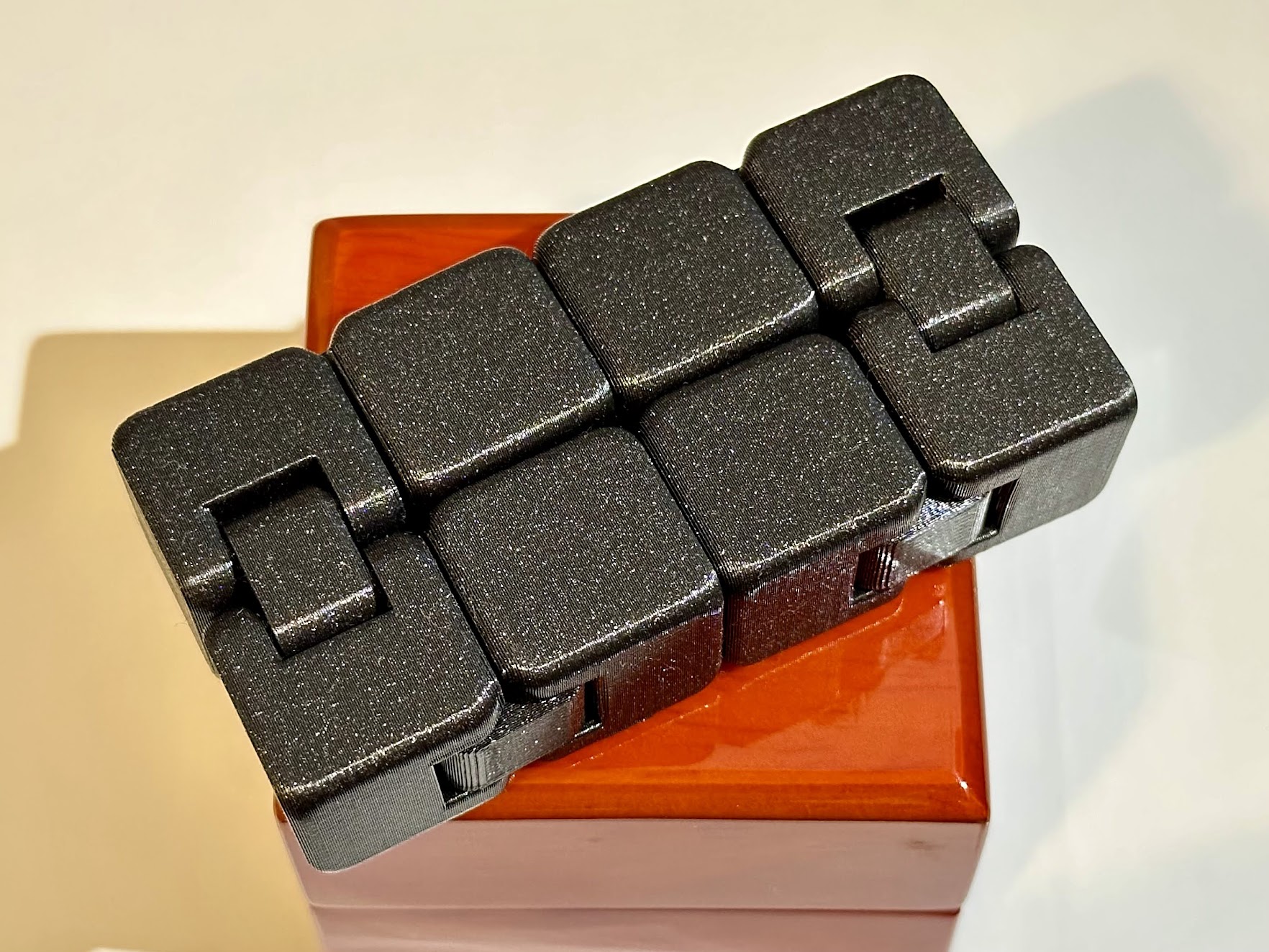 Textured Fidget Infinity Cube: Rounded Pack od autora Austin Vojta ...