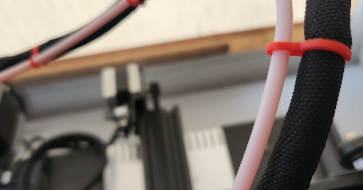 Cobra Go cable clip/ptfe by 100zhko | Download free STL model ...