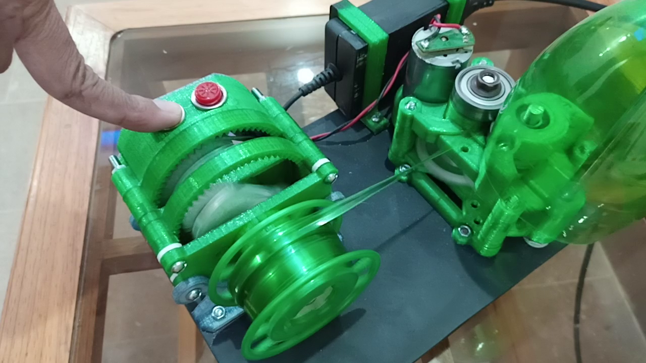 Motoroized PET strip cutter for 3d printer filament by Shoaib Khan ...