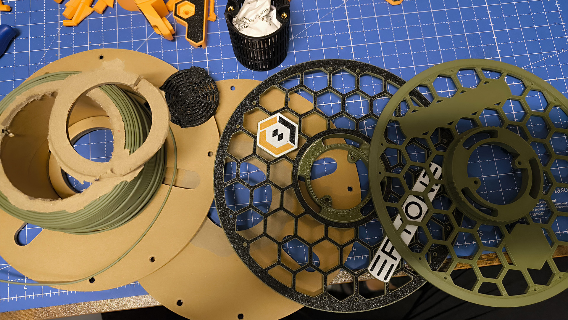 Adapter to repair Eryone filament spools by Nanodesigner | Download ...