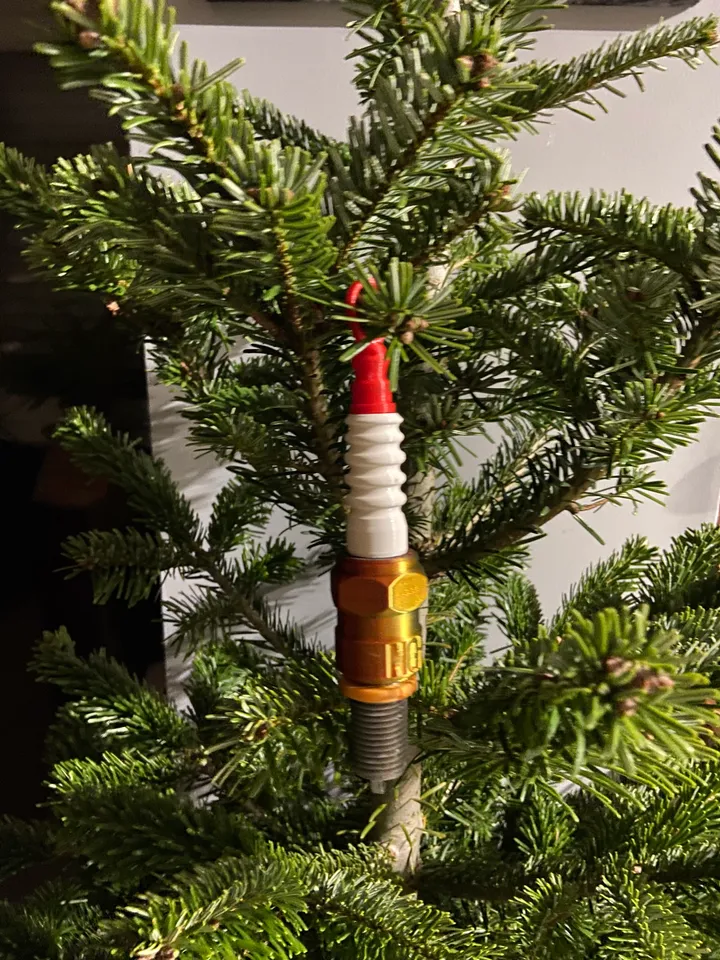 spark plug christmas by maxitech | Download free STL model | Printables.com