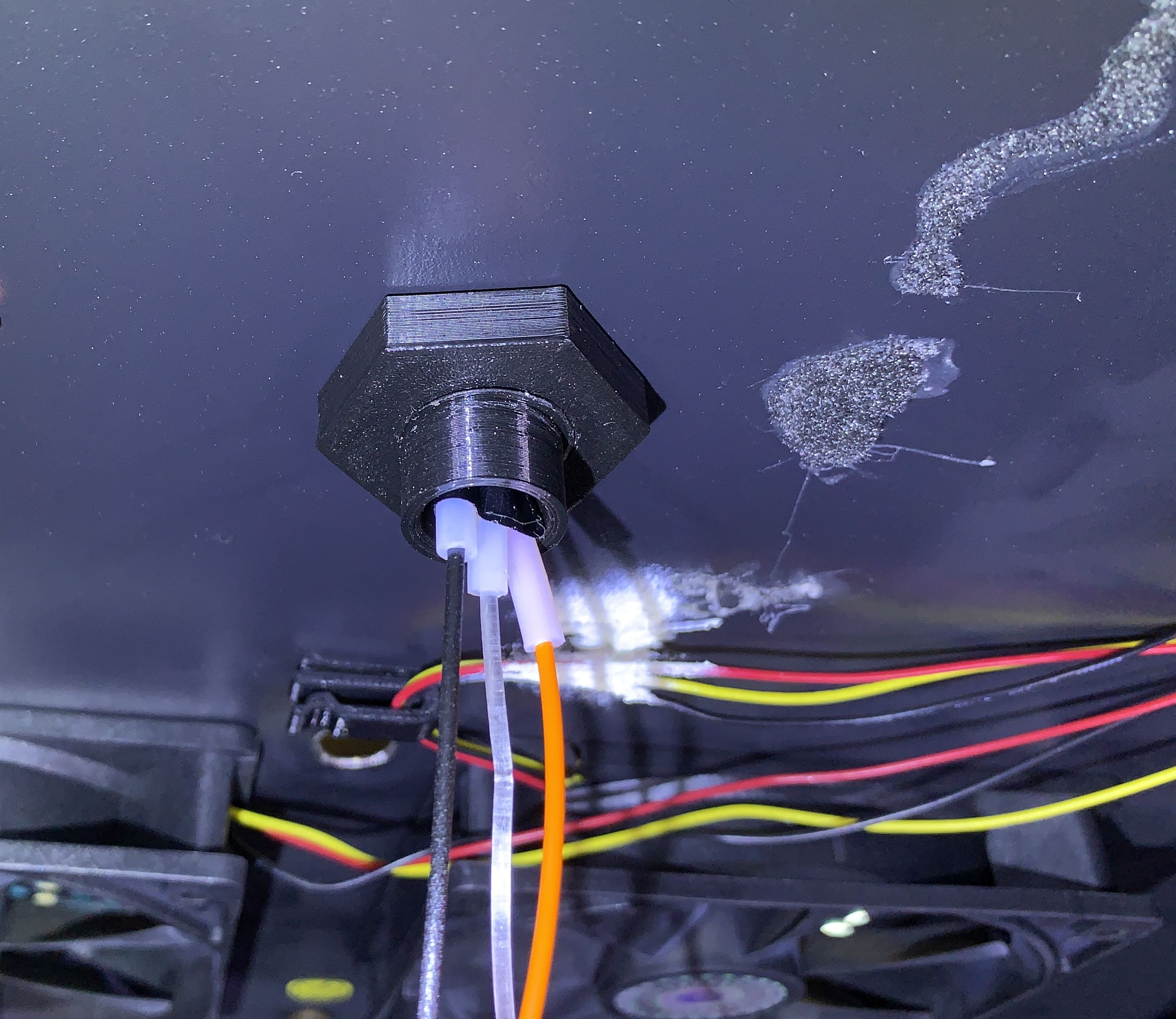 Filament Hole Protector 12.5mm by Wiseone | Download free STL model ...