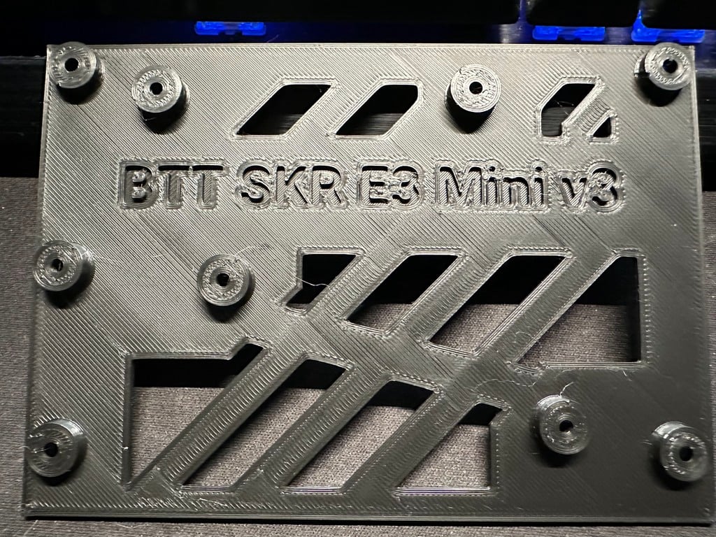 BTT SKR E3 Mini v3 to Anycubic Kobra Plus bracket by mastamoon ...