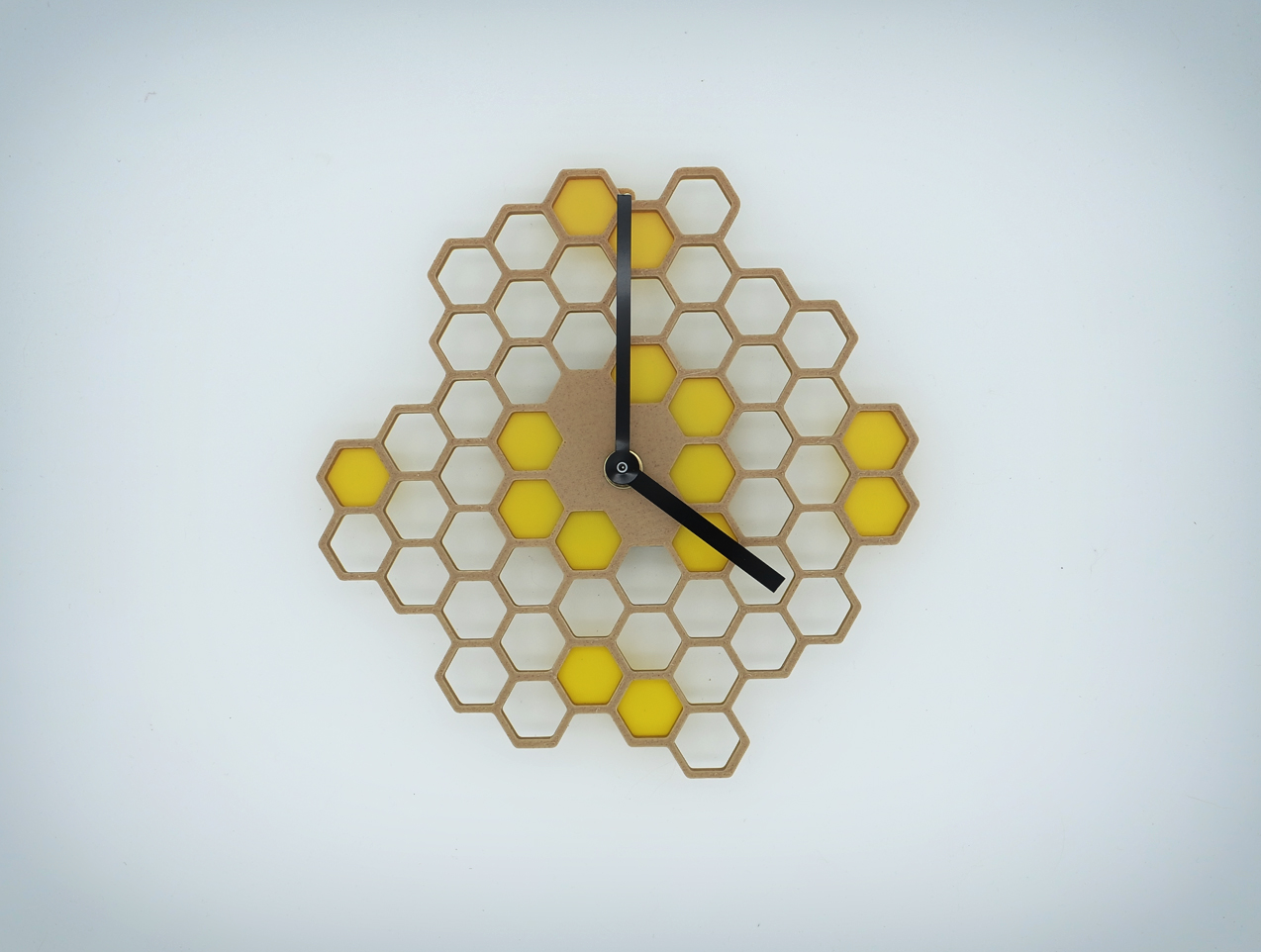 Honeycomb Clock by Nils Kal | Download free STL model | Printables.com