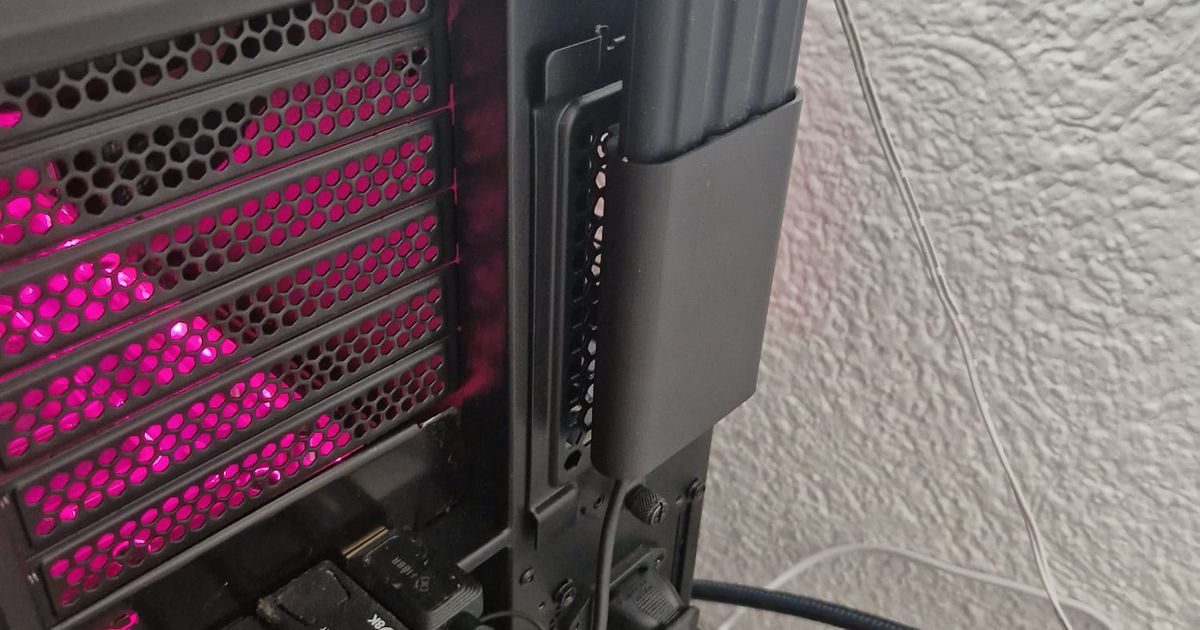 O11 Dynamic Evo Samsung T7 Shield Dock by Paul Lützner | Download free ...