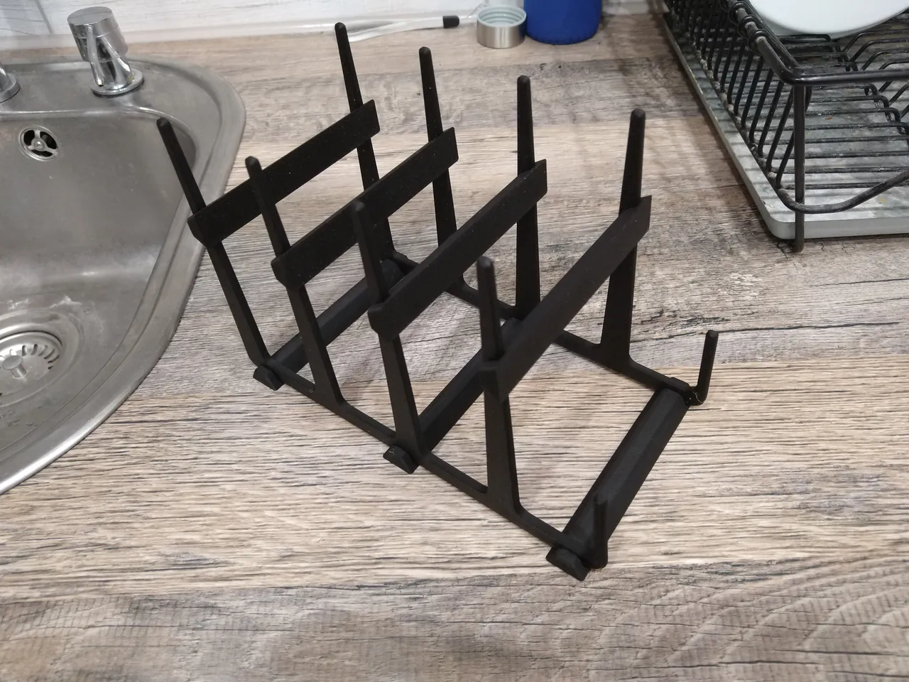 Pan and lid holder by freemanowe | Download free STL model | Printables.com