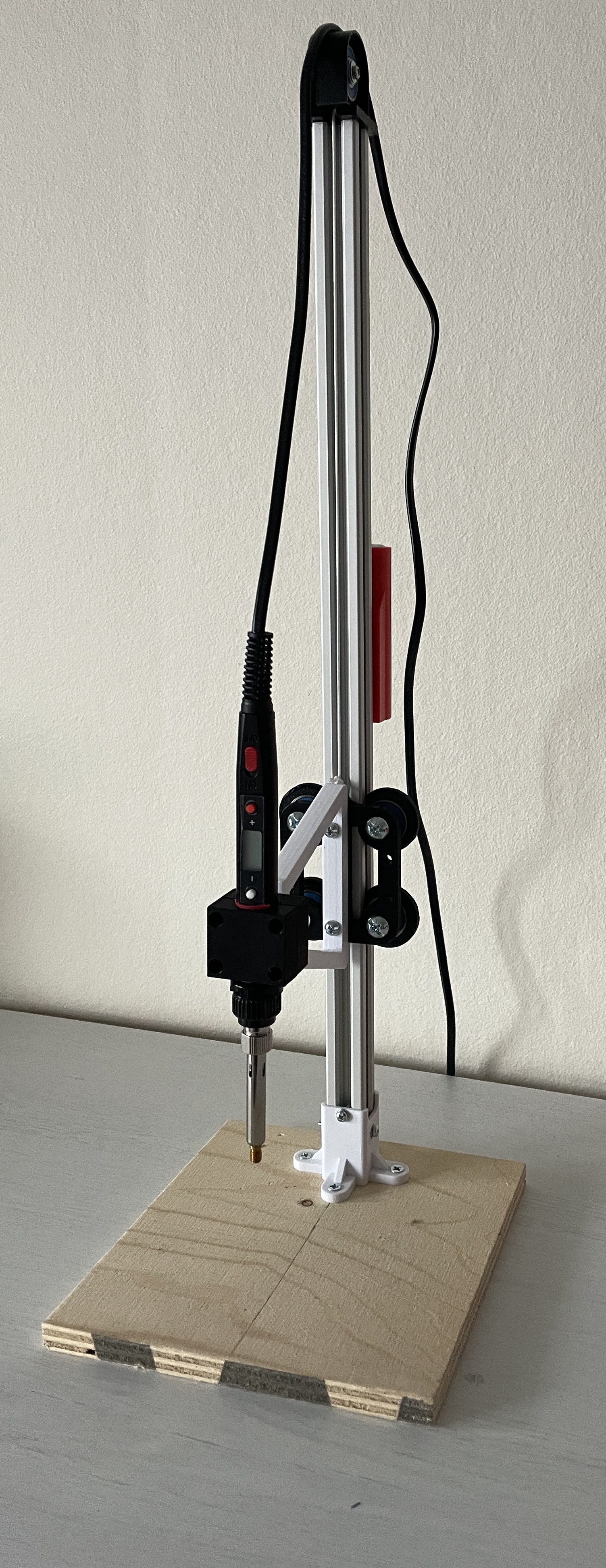 Heat set insert rig by Icebear | Download free STL model | Printables.com