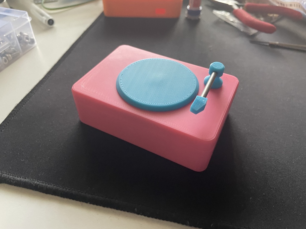 Raspberry Pi Record Player by jsinkers | Download free STL model ...