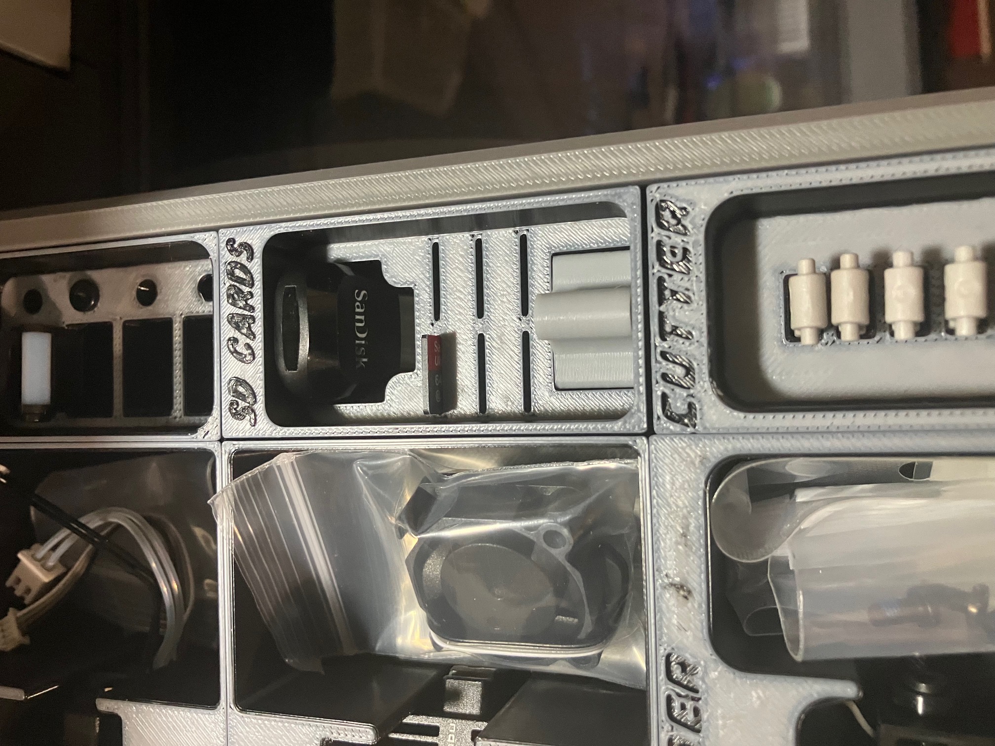 SD Card Insert for Babo Drawers (1x2) by LarryCnAZ | Download free STL ...