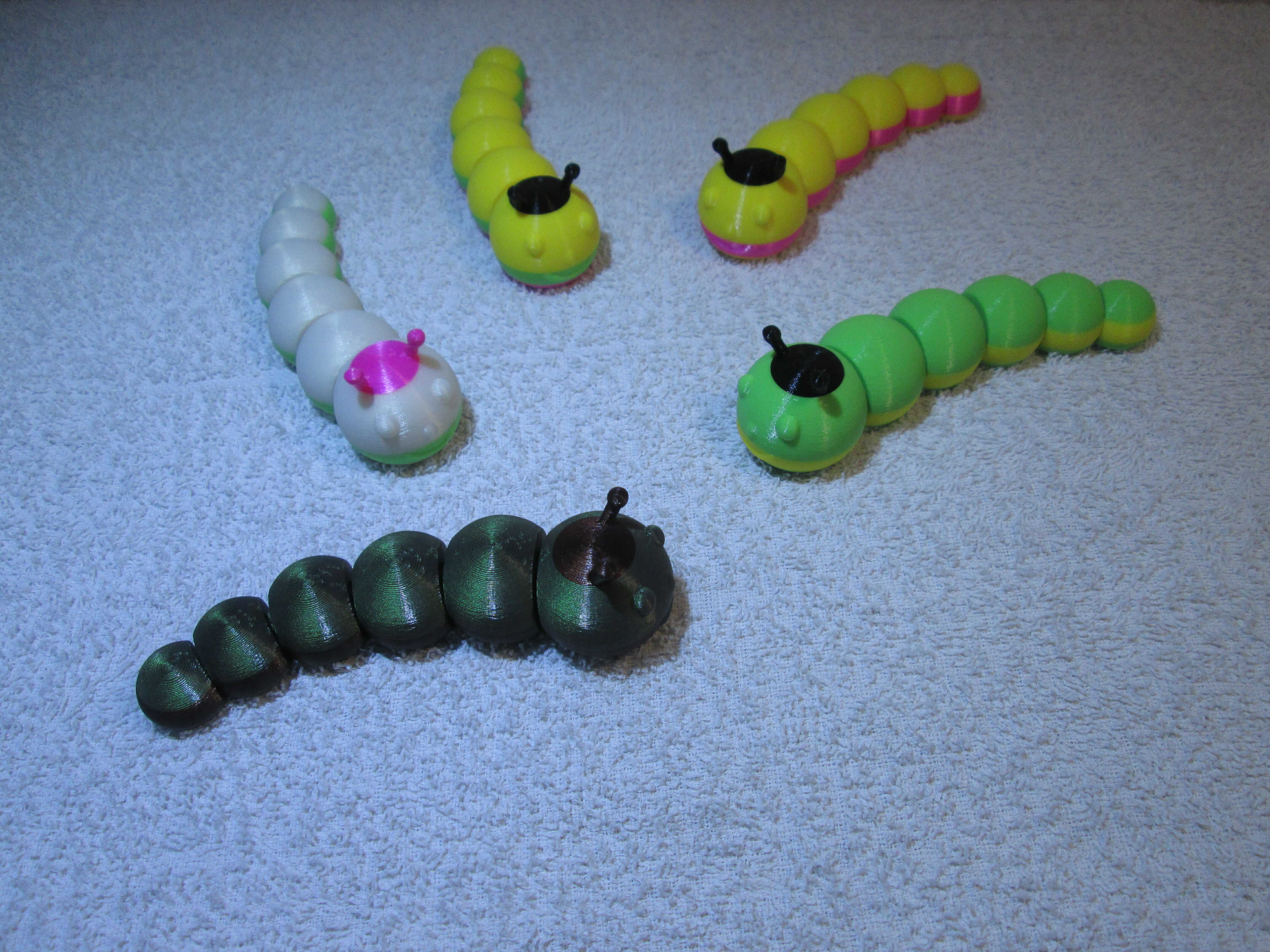 Flexible Caterpillar by MrHanjak | Download free STL model | Printables.com