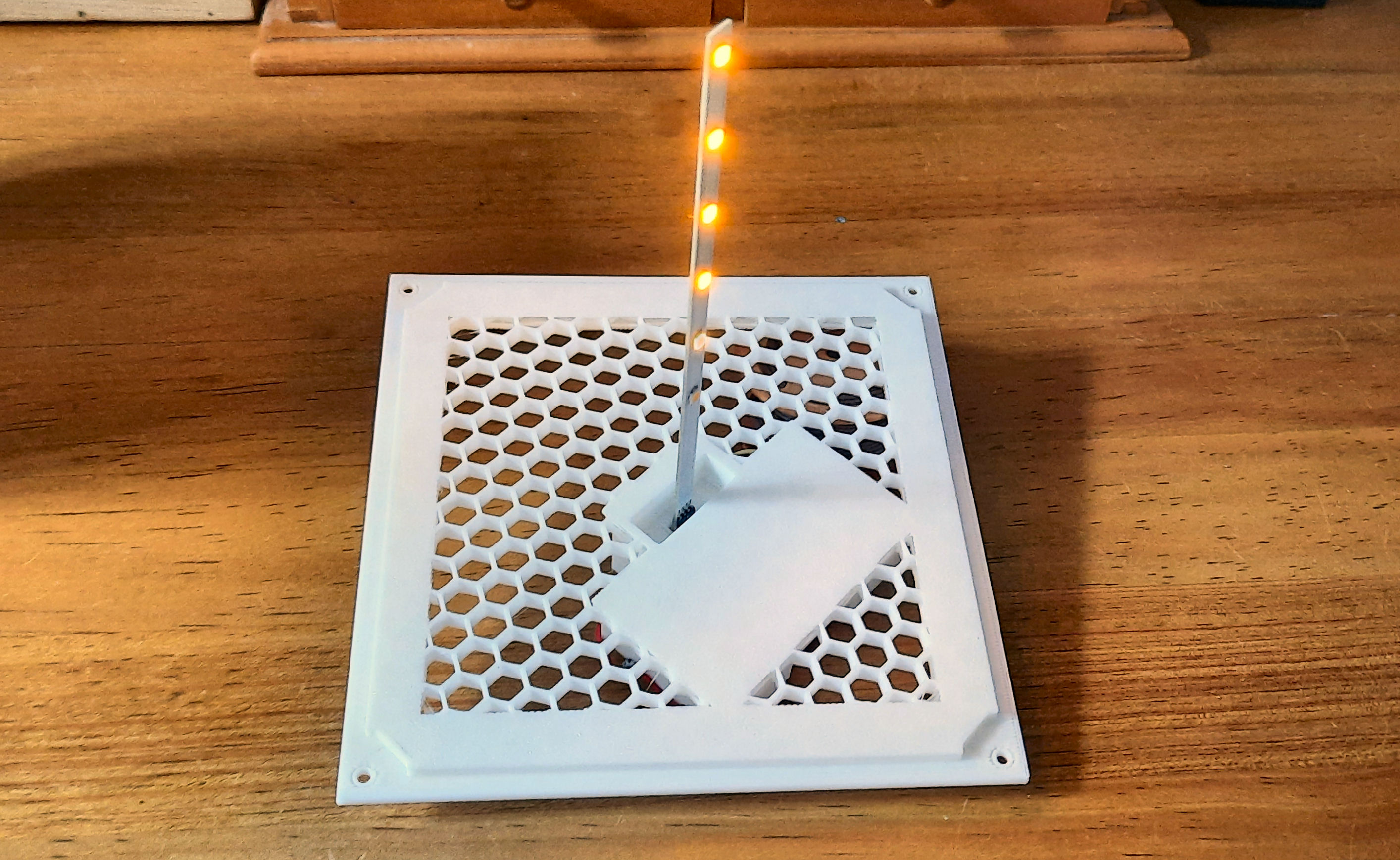 Lantern Body For Broken Garden Light by Cargy | Download free STL model ...