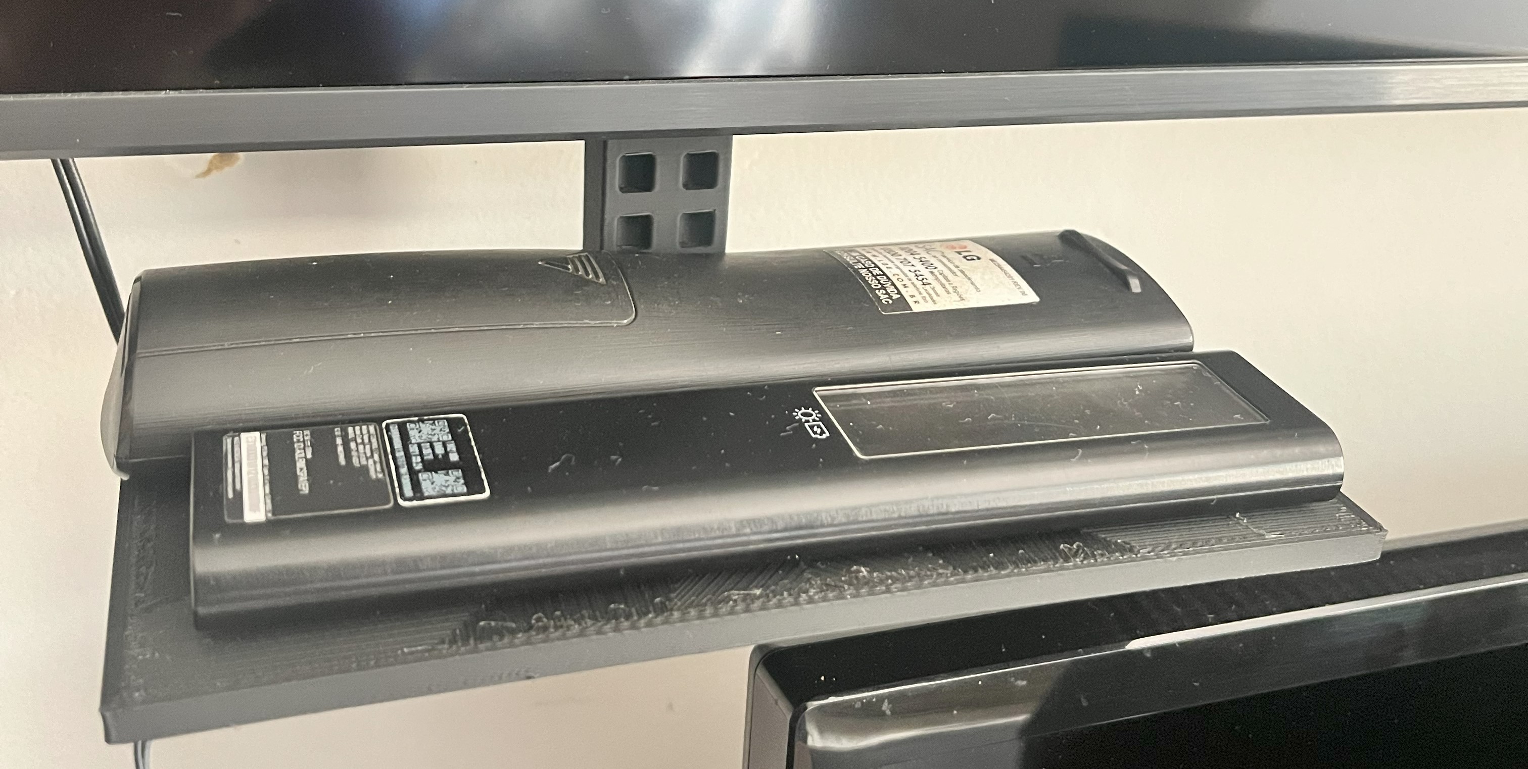 Smart TV Samsung feet shelf by StickmaN | Download free STL model ...