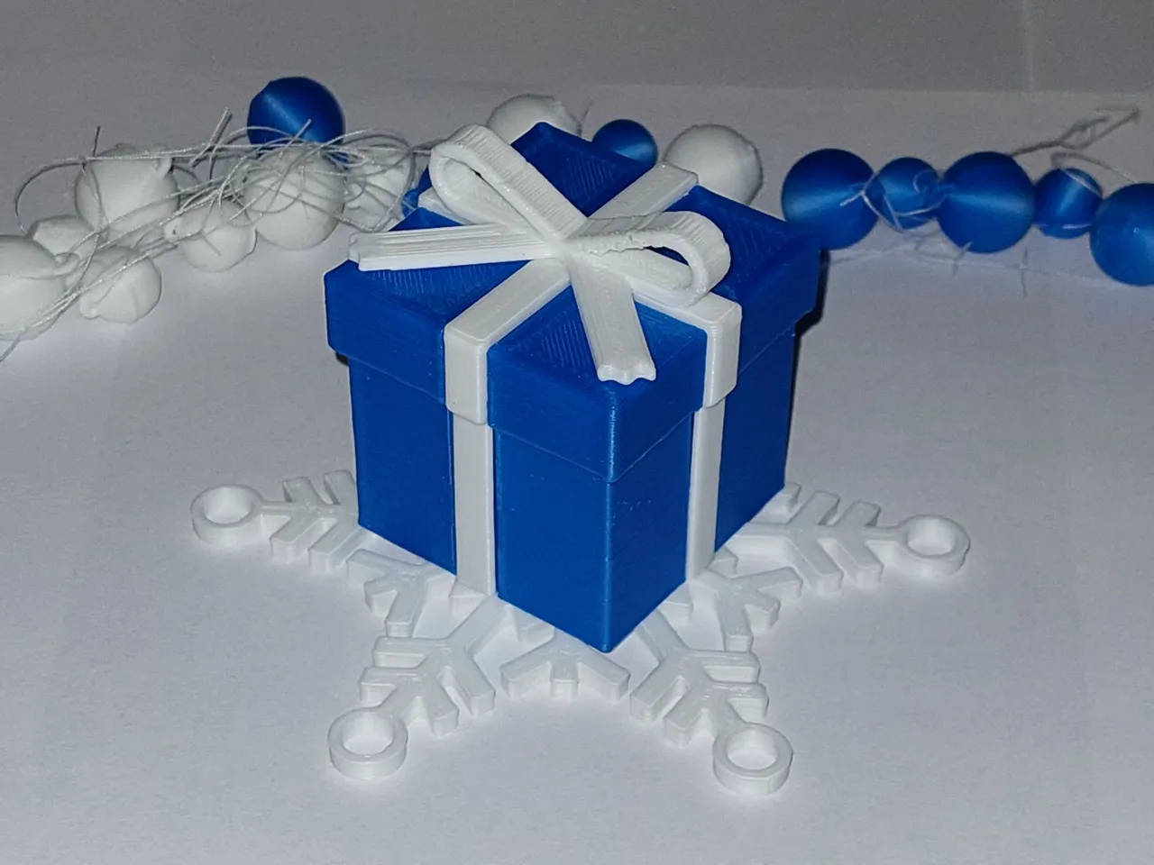 Christmass Gift Box Decoration / Ornament by Fishir | Download free STL ...