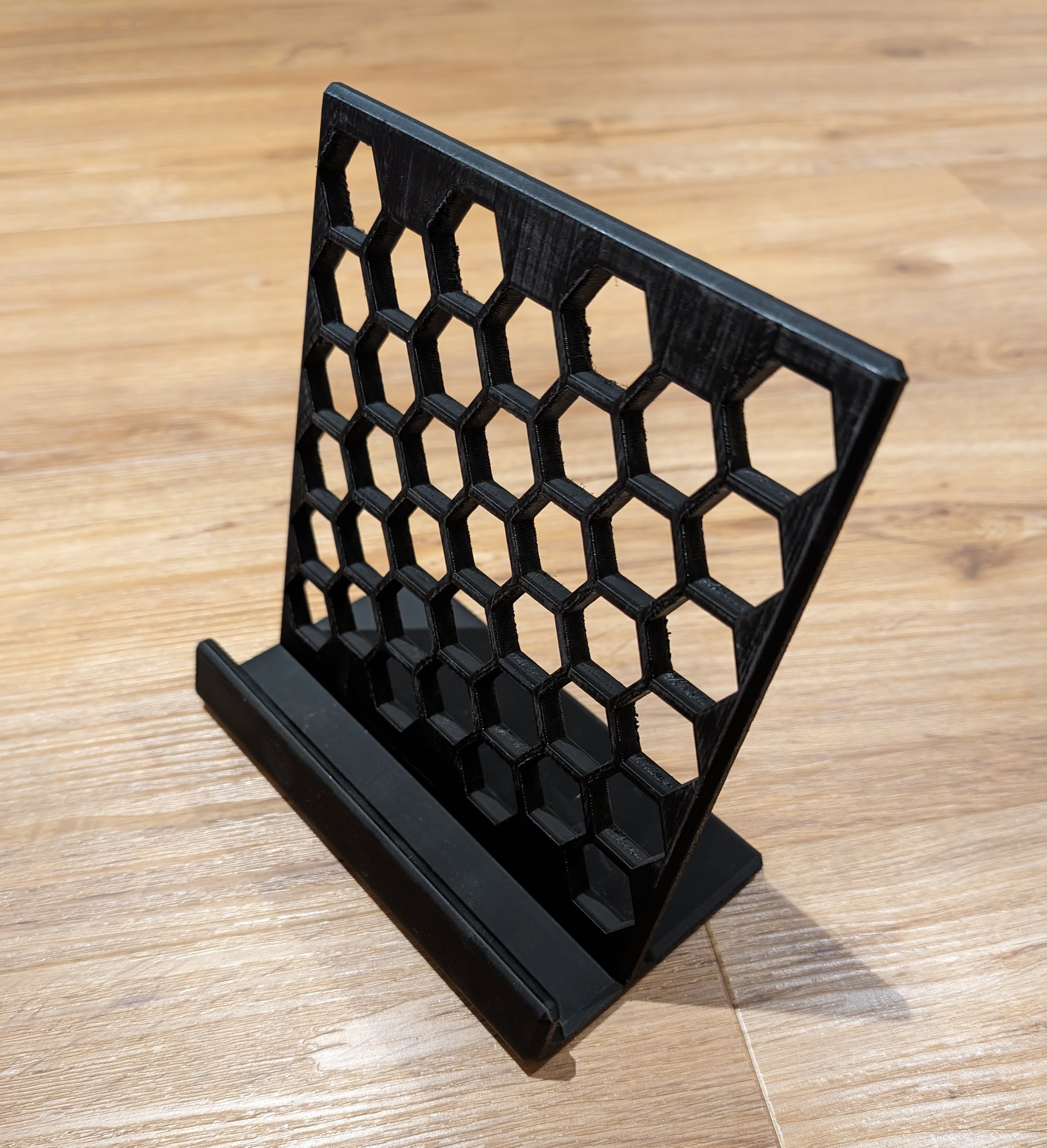 Magazine Stand long version by Johannes E | Download free STL model ...