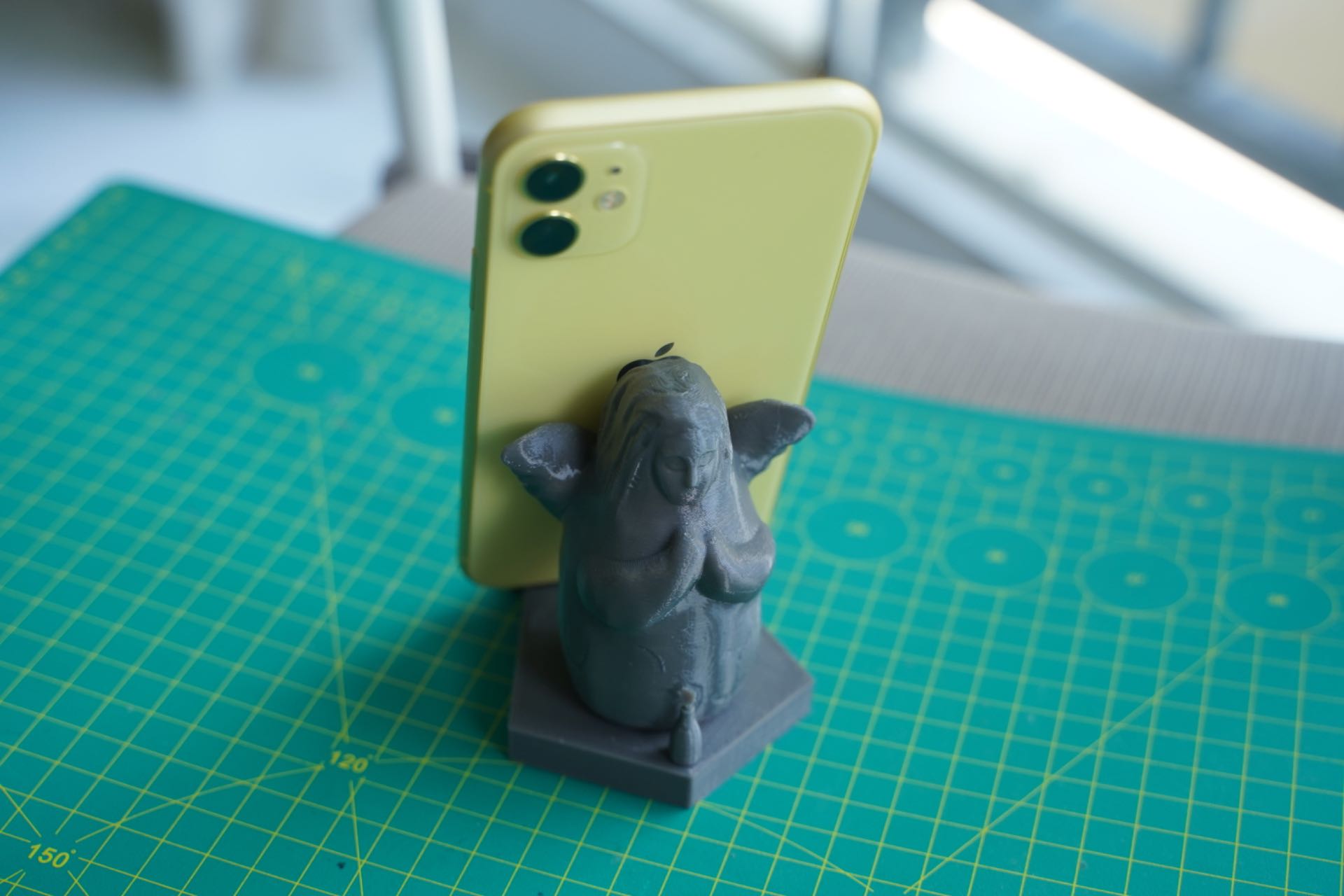 Zelda phone holder by 修一 | Download free STL model | Printables.com