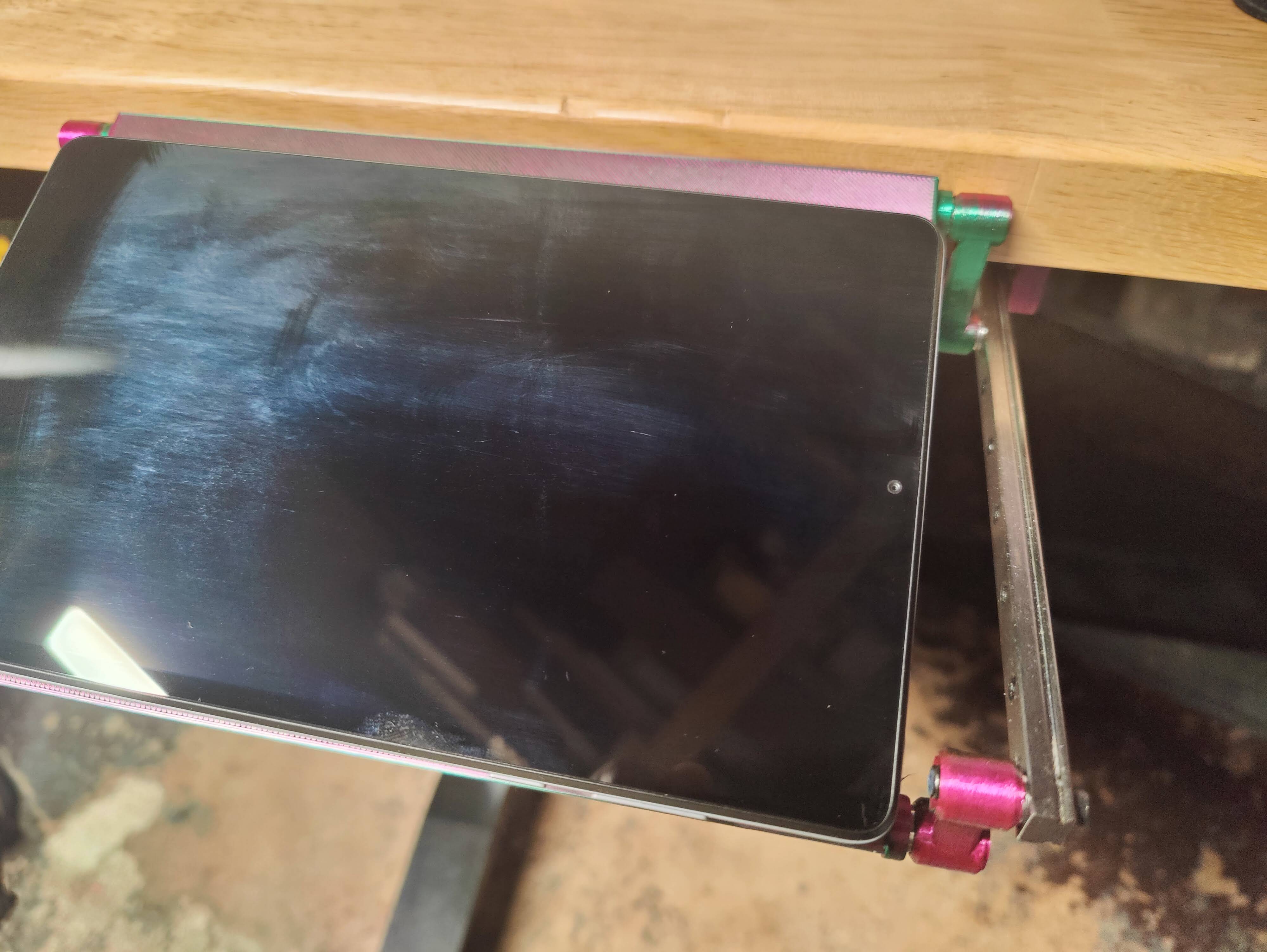 Tablet Slide by Tom Scofield | Download free STL model | Printables.com