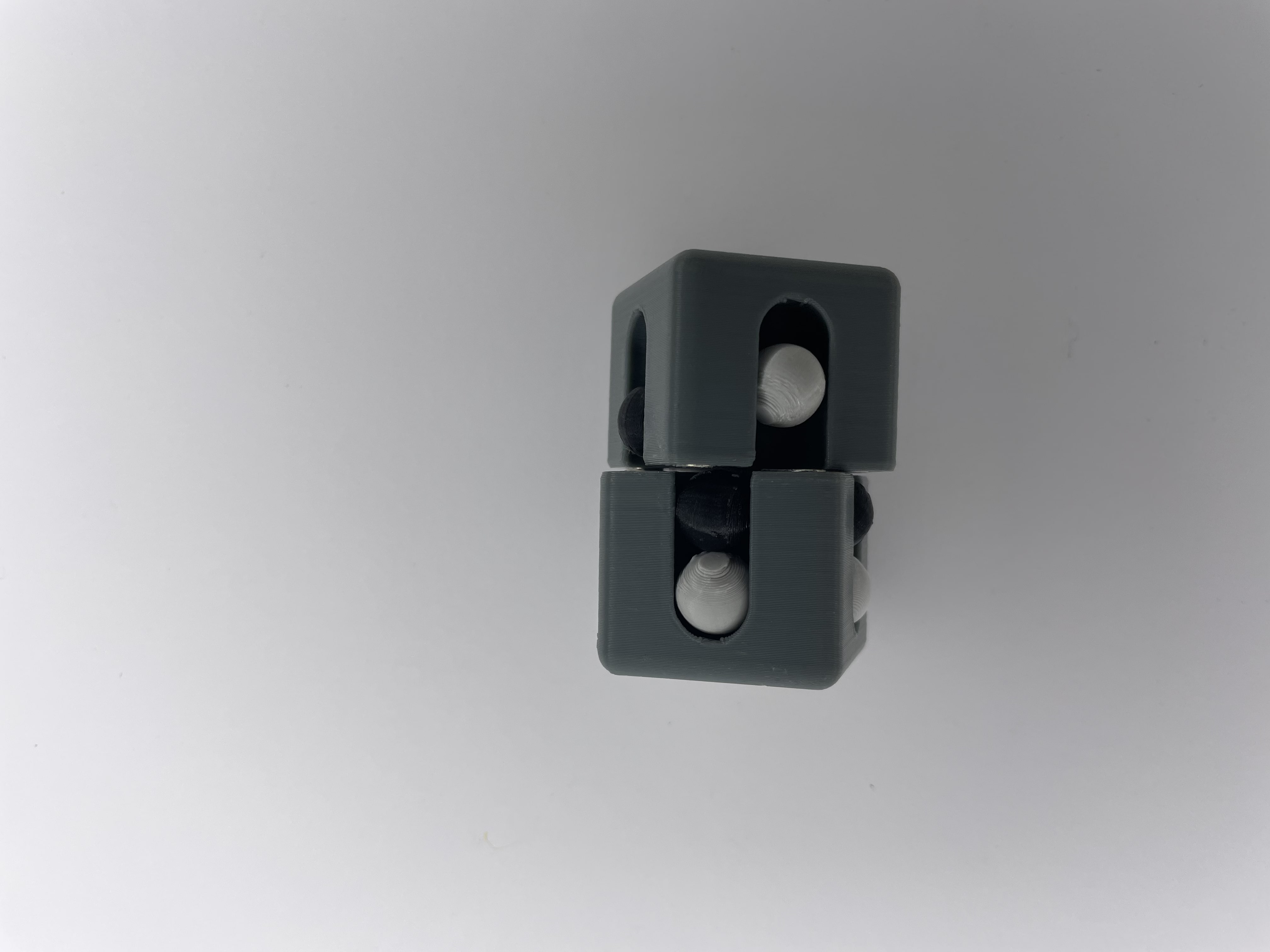 12 Ball Puzzle by Devise3D | Printables Store