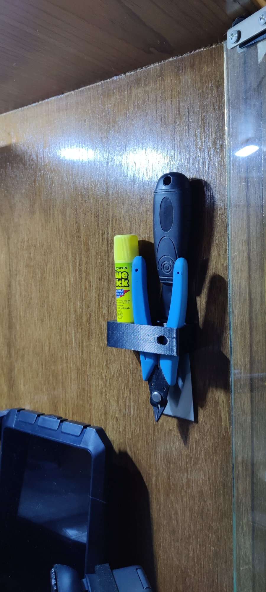 Basic Tool Holder for Cabinet wall by Shabab Haider Siddique | Download ...