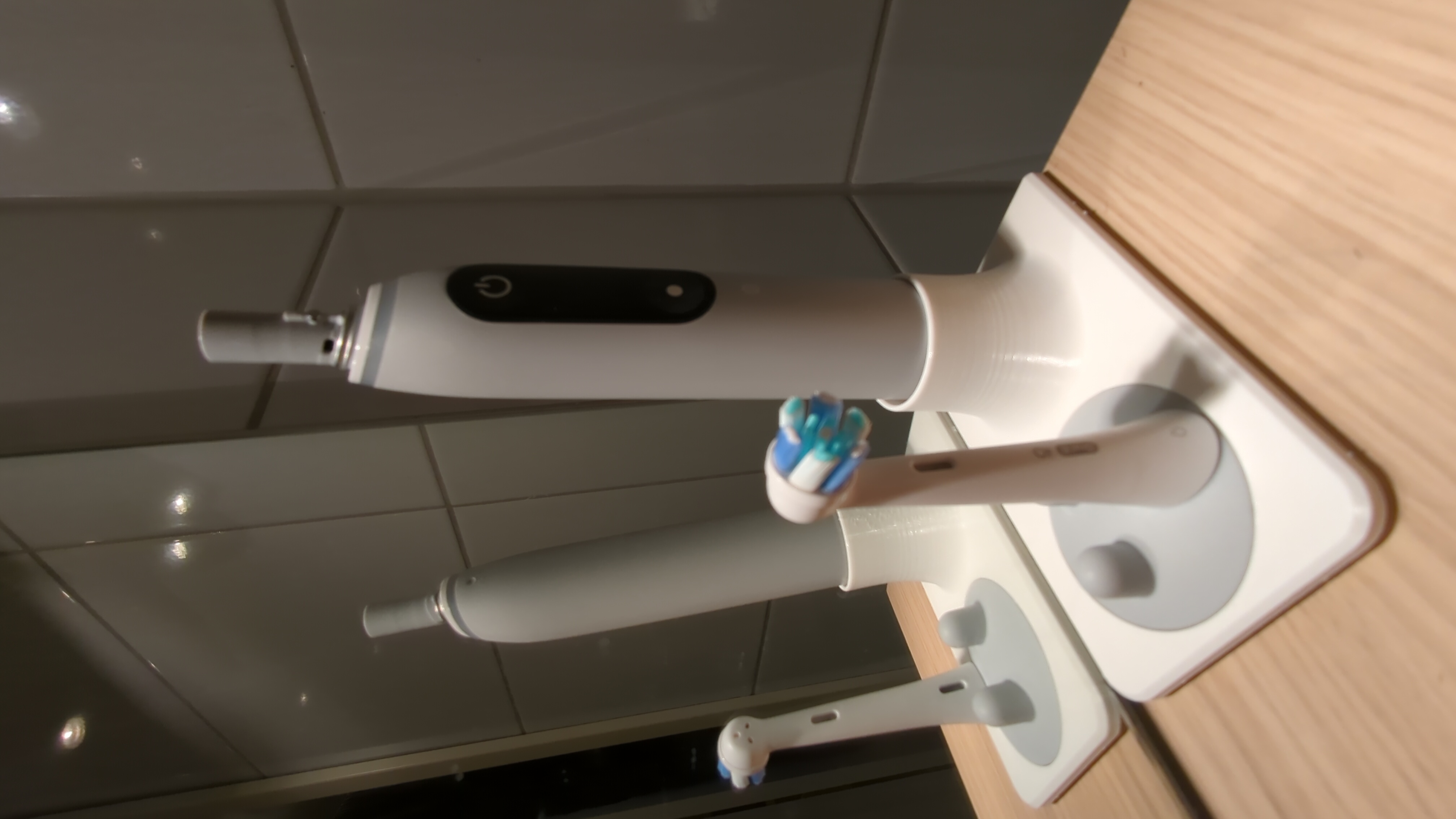Oral-b IO 6 stand von Nik | Kostenloses STL-Modell herunterladen ...