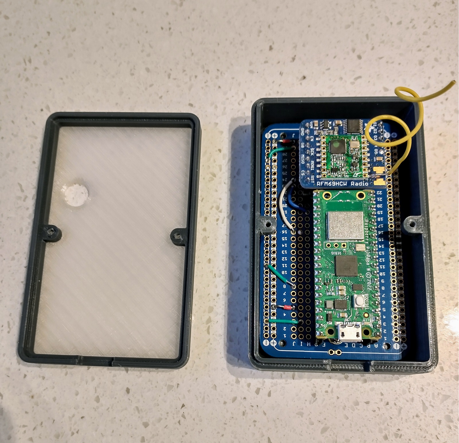 Enclosure for PicoW and RFM69HCW hosted on ElectroCookie PCB by languer ...