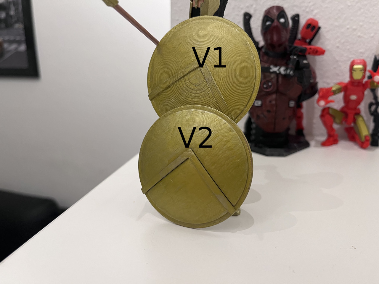 DUMMY 13 goes to COMIC CON - King Leonidas from the 300 (Gerard Butler ...