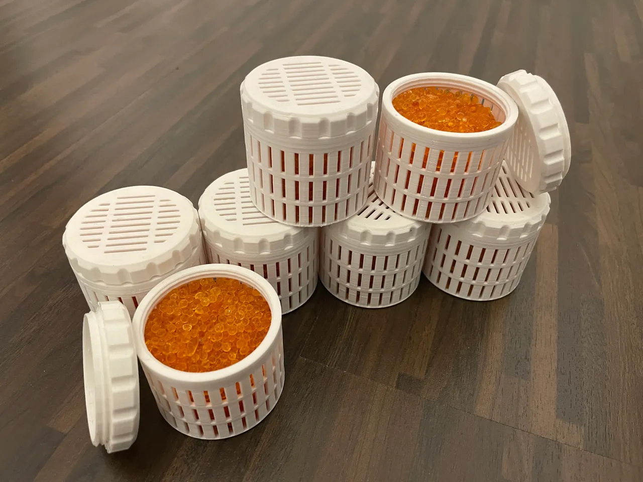 Silica Gel Container by Kamaeleo | Download free STL model | Printables.com