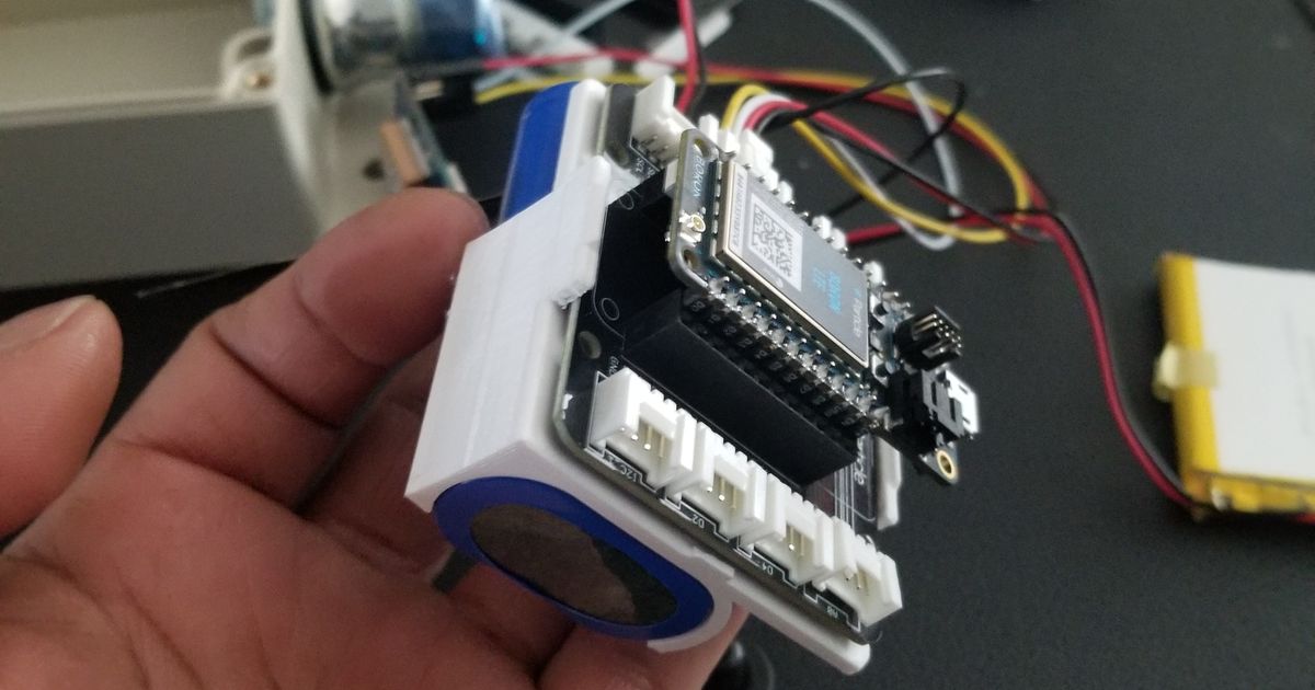 Mount for the Grove Shield FeatherWing for Particle with LiPo von Ag ...