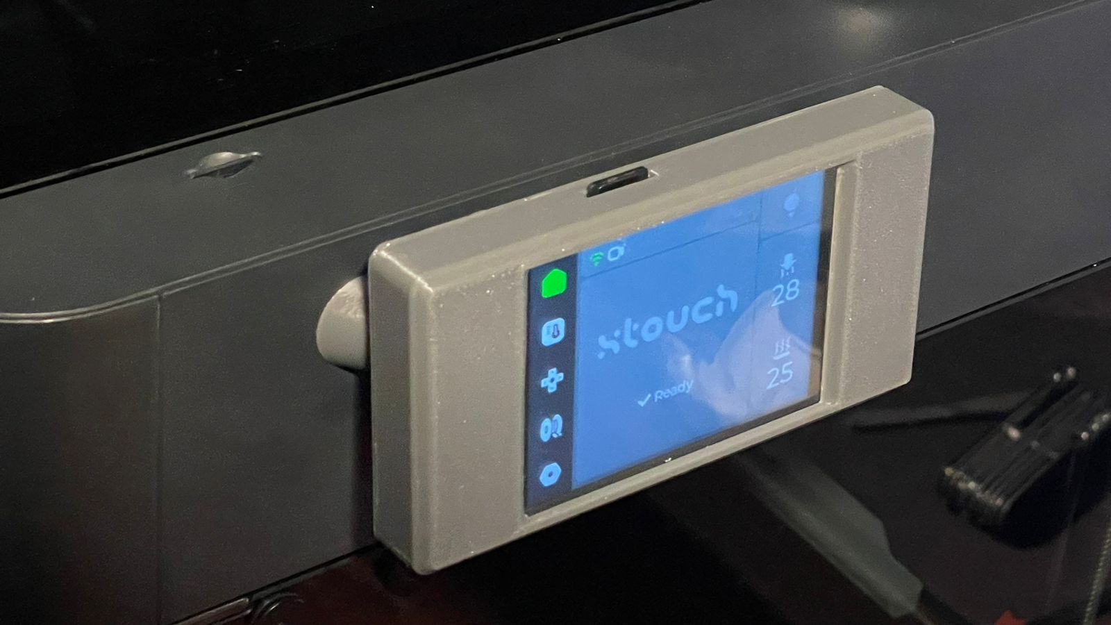 Bambu Lab P1 Series X-Touch Display mount by jthomeo | Download free ...