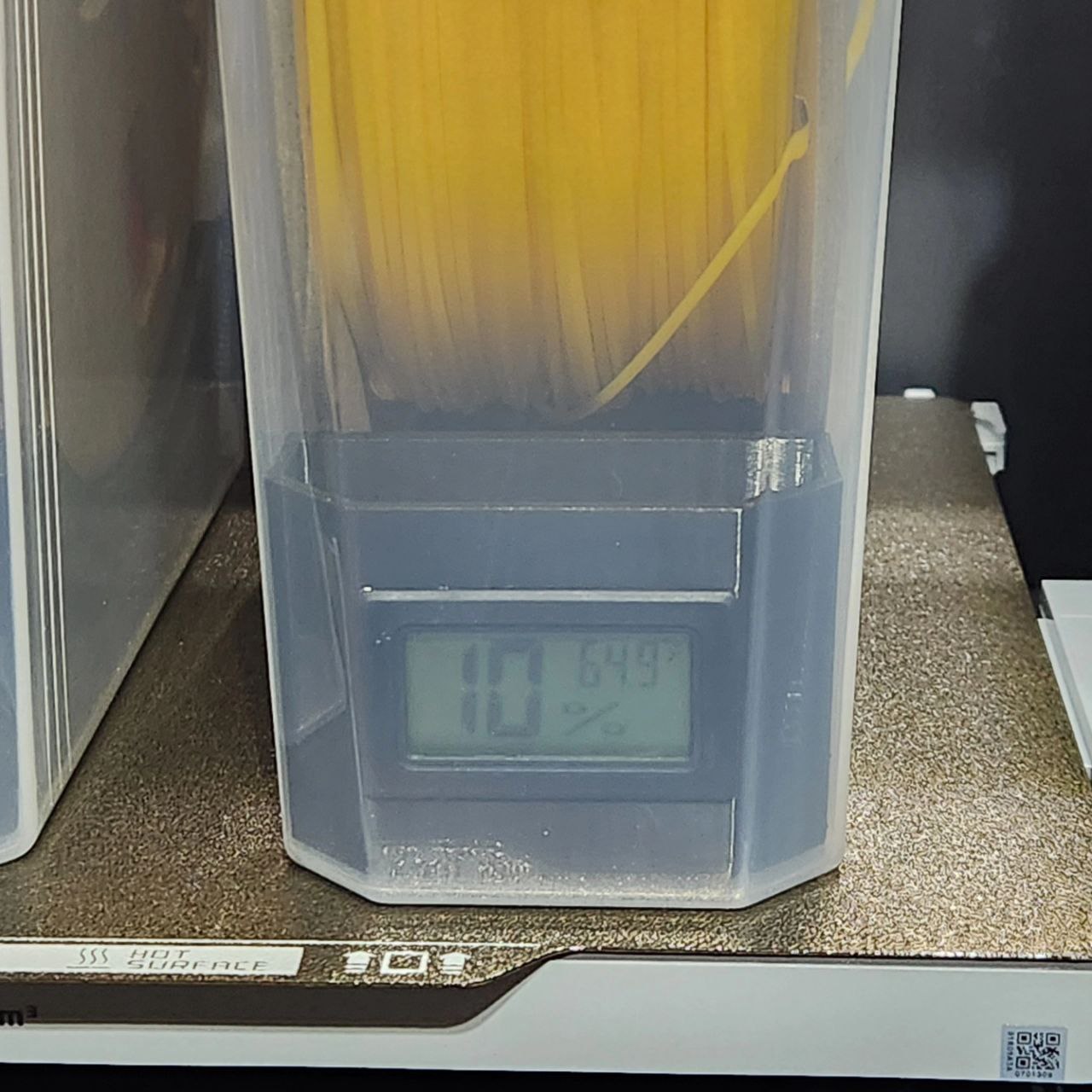 Air Tight Spool Holder w/ Hygrometer by JRK Prints | Download free STL ...