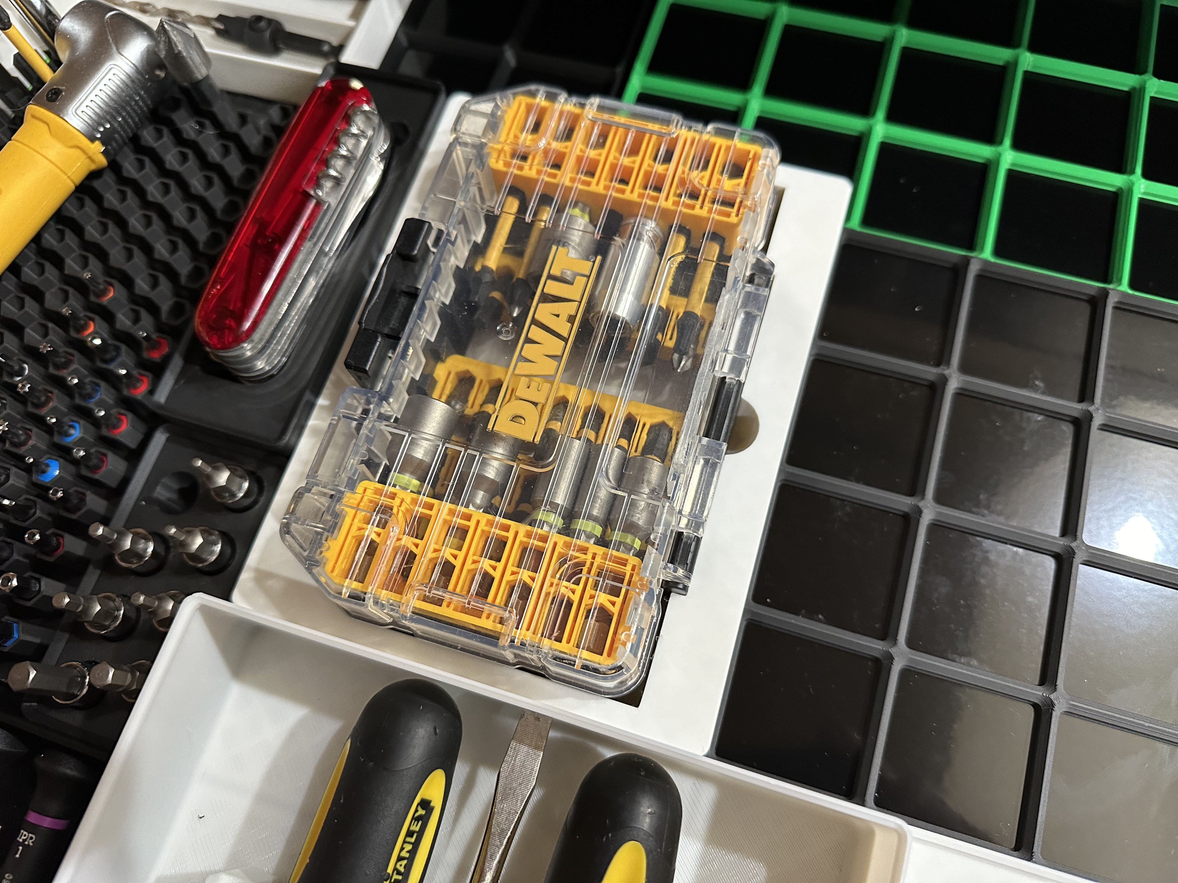 Dewalt TouchCase Plus Gridfinity Holder by Jeremy Laurenson | Download ...