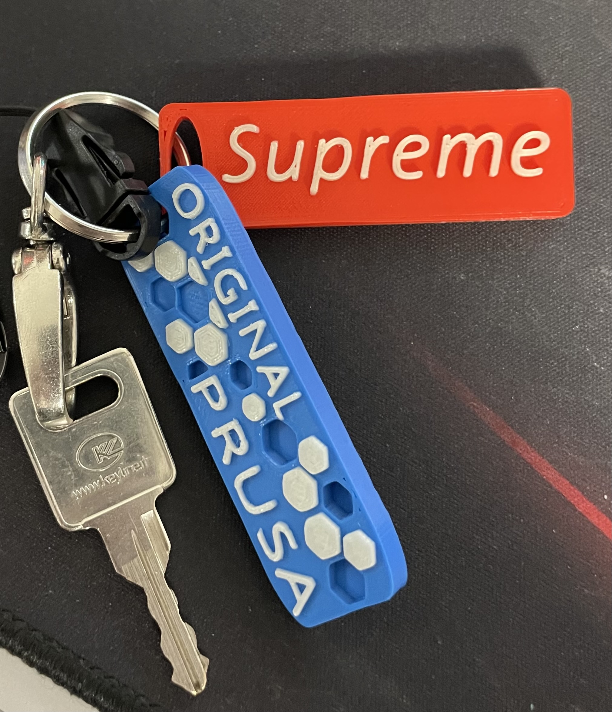 Supreme Keychain by MM | Download free STL model | Printables.com
