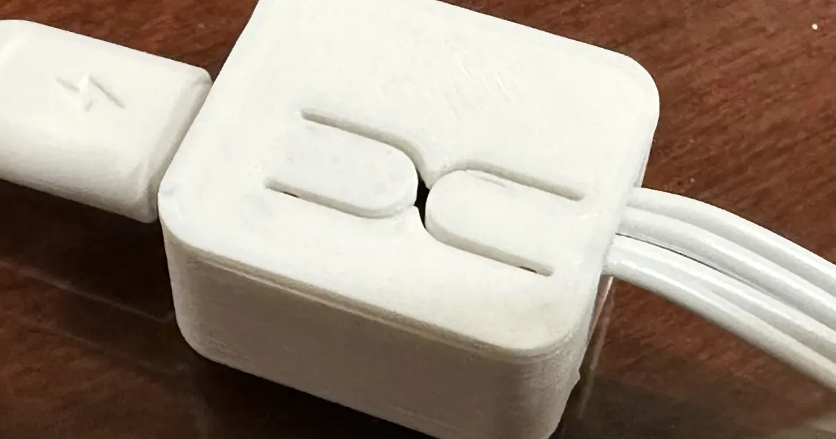 Adafruit QT PY ESP32-C3 case with no buttons by Eric | Download free STL model | Printables.com