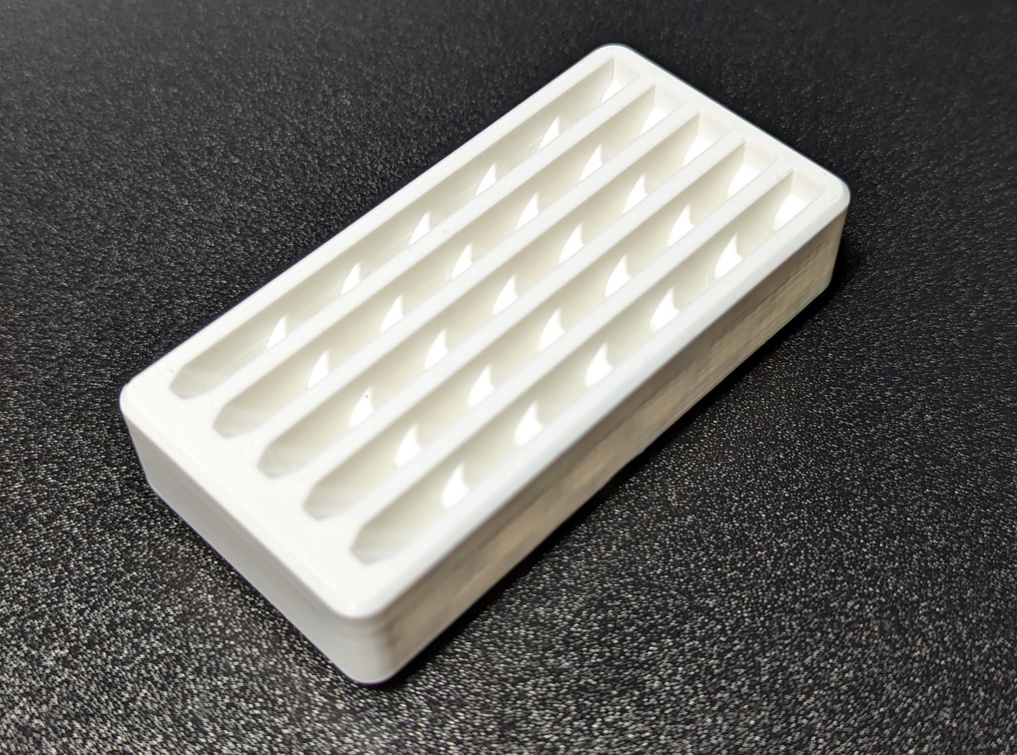 gridfinity-compact-4mm-bit-holder-by-jacob-download-free-stl-model