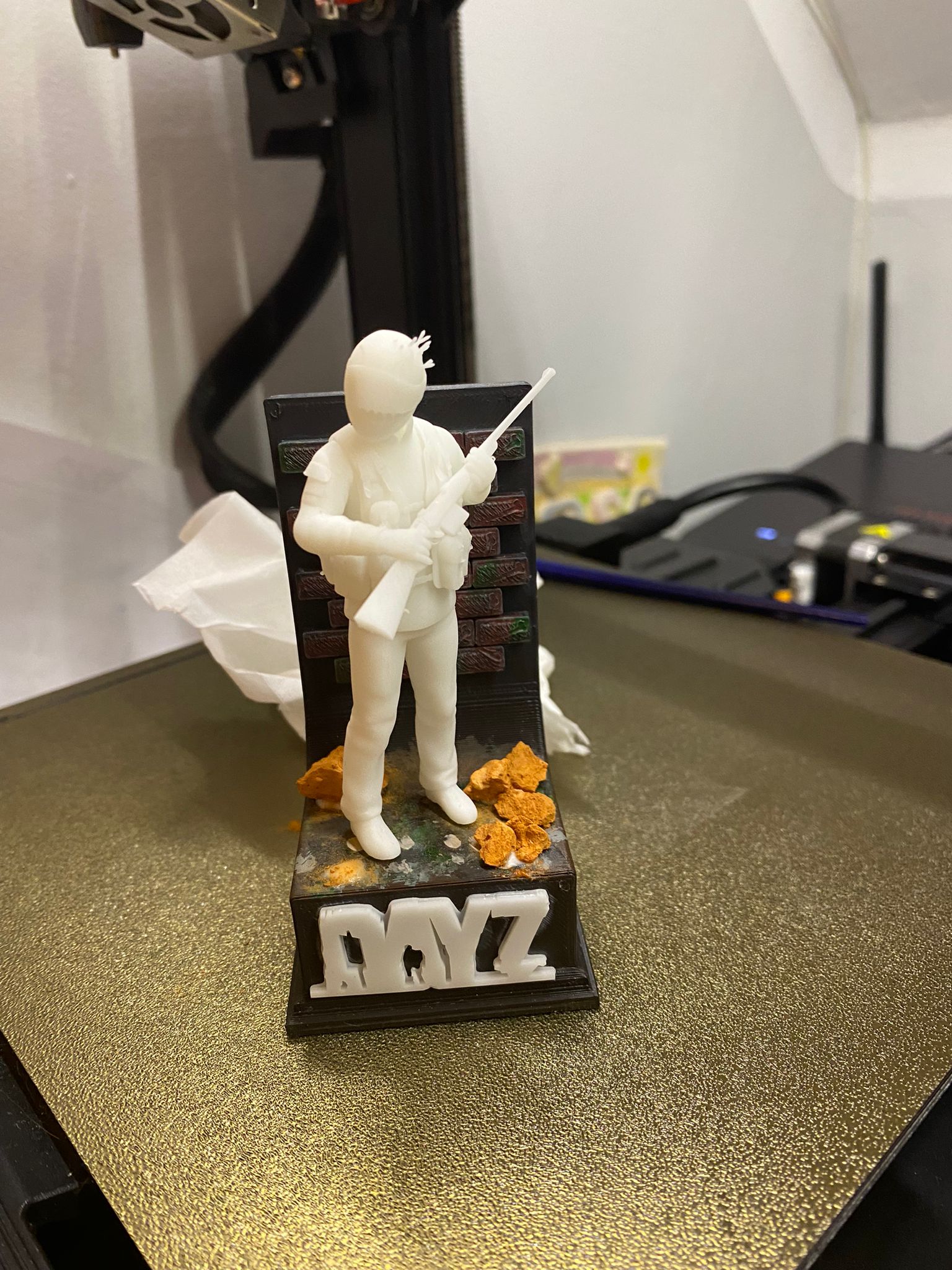 DayZ stand for Yellow King by Przemysław Miszkiel | Download free STL ...