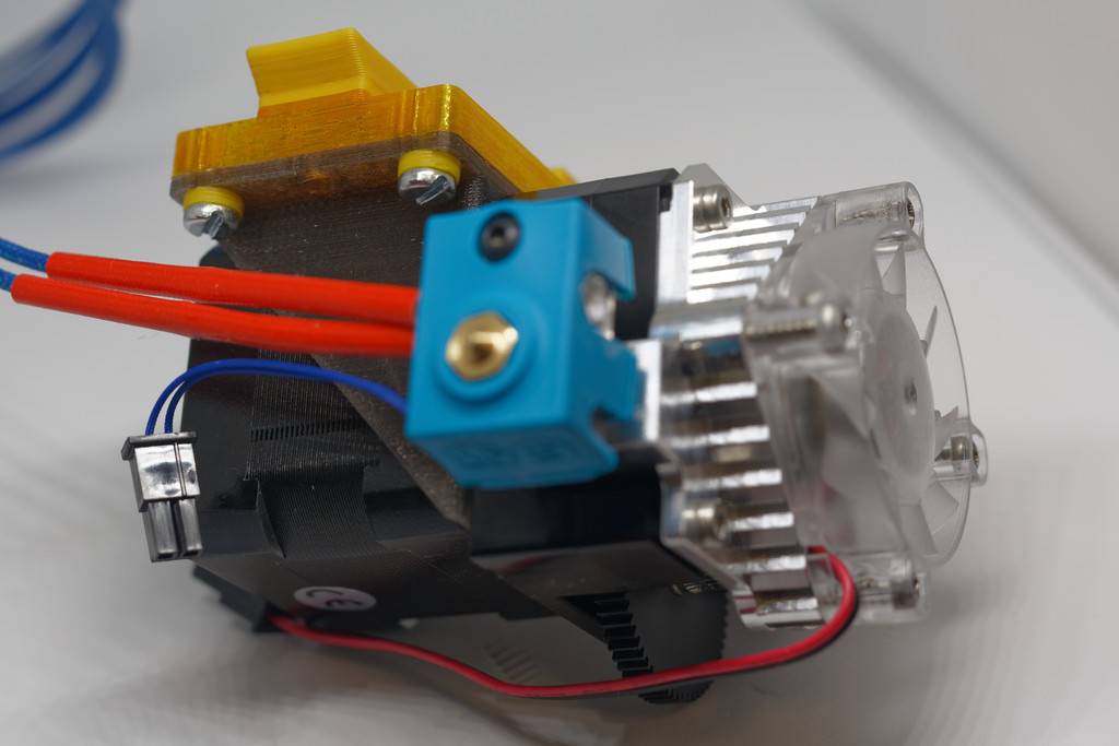 Titan holder for Modular X-carriage by bogdankecman | Download free STL ...